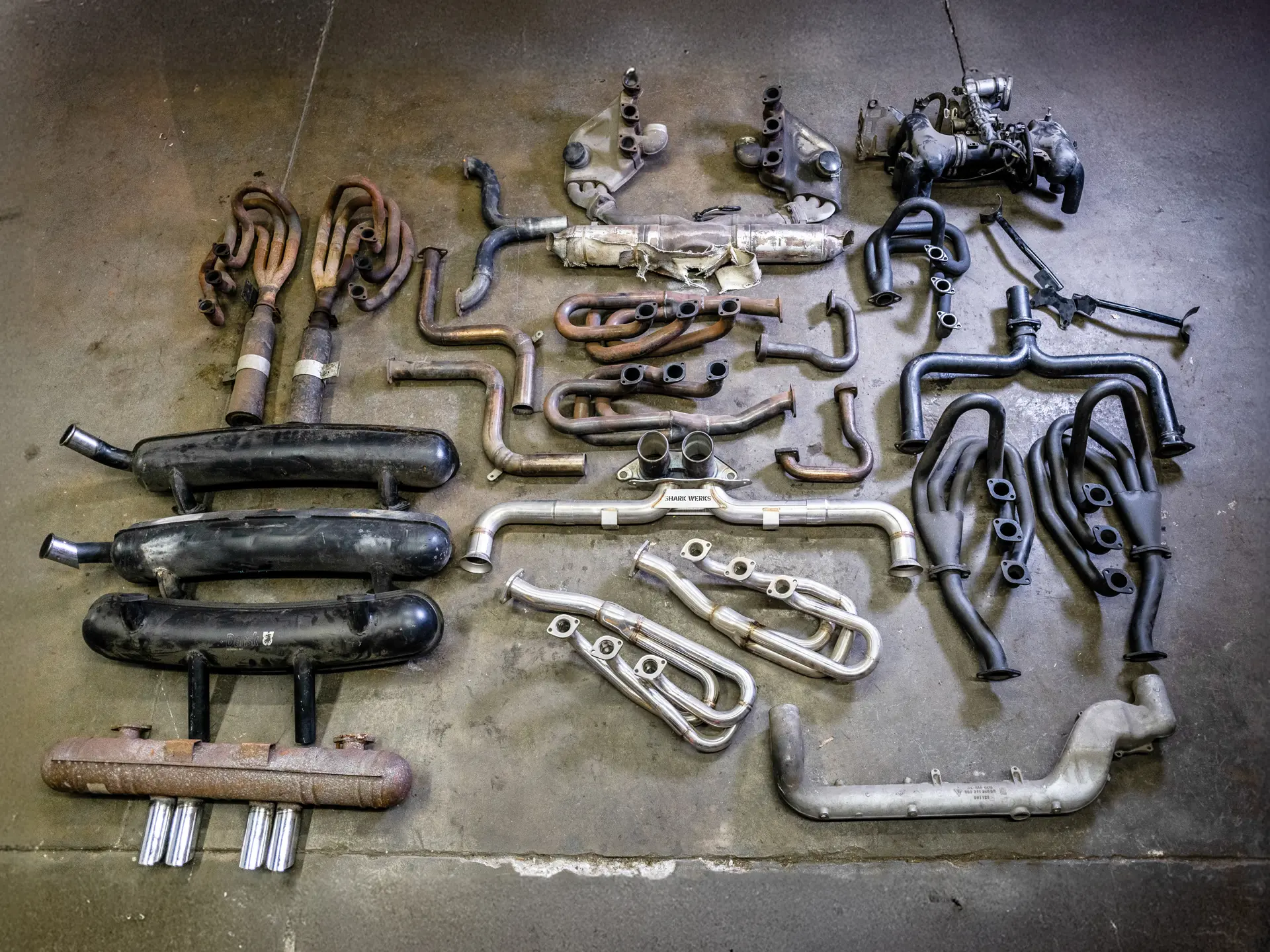 Porsche 911 Exhaust Pipes | Magnus Walker: The Outlaw Collection | RM ...