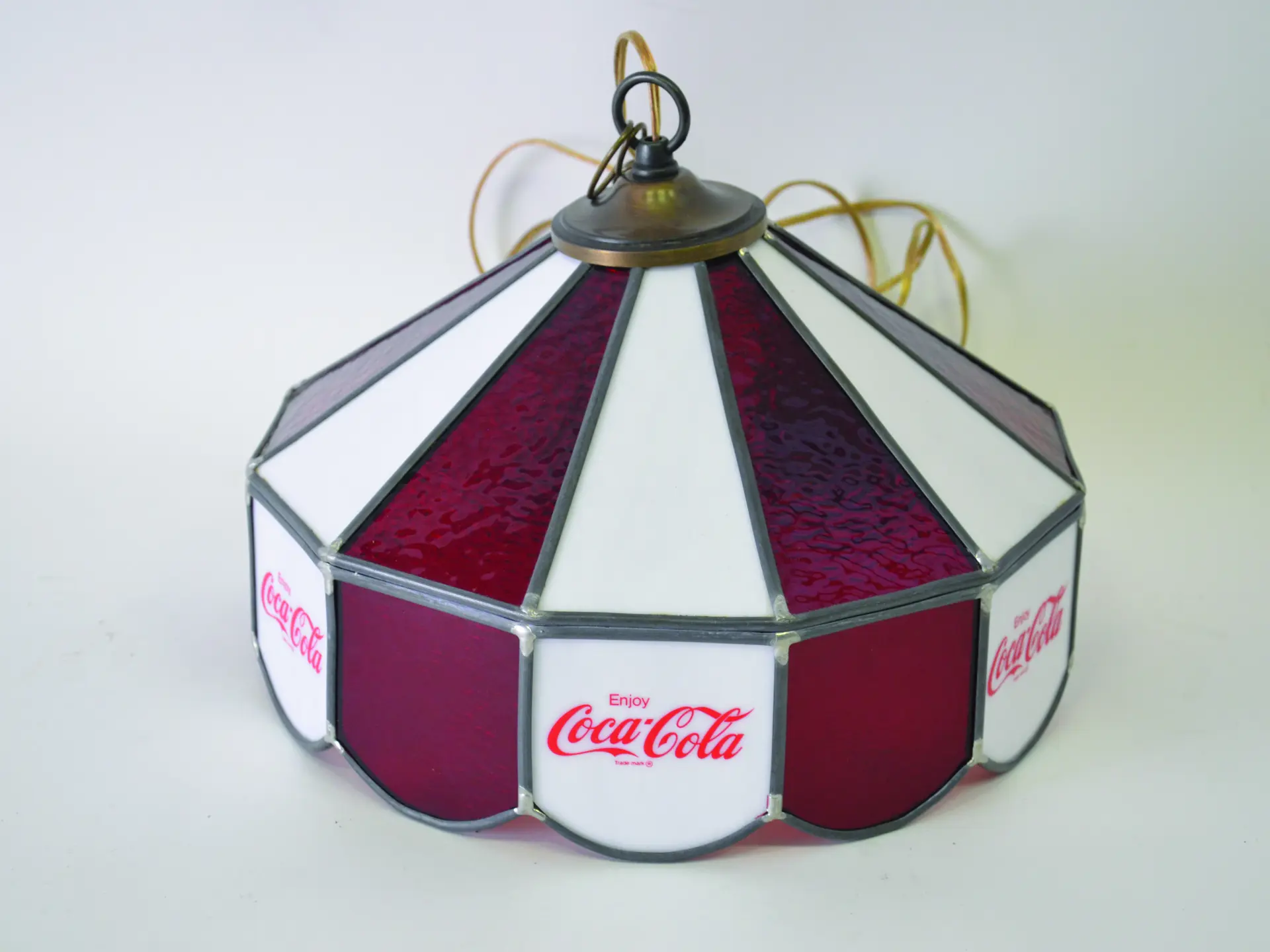 A modern Coca-Cola stained-glass lamp shade | Auburn Fall 2016 | RM ...