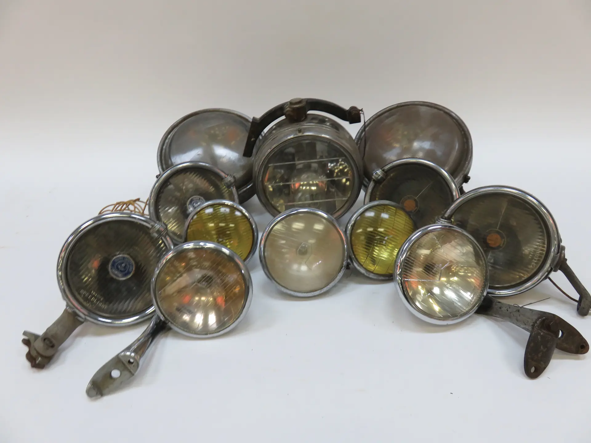 Assorted Lot of Automobile Lamps | Auburn Fall 2015 | RM Sotheby's