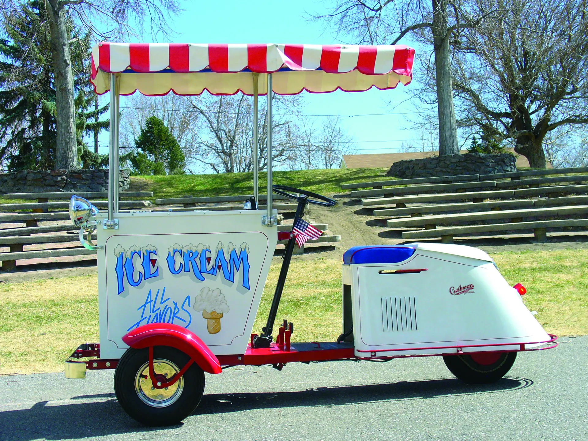 1952 Cushman Ice Cream Cart | Sports & Classics of Monterey 2009 | RM ...