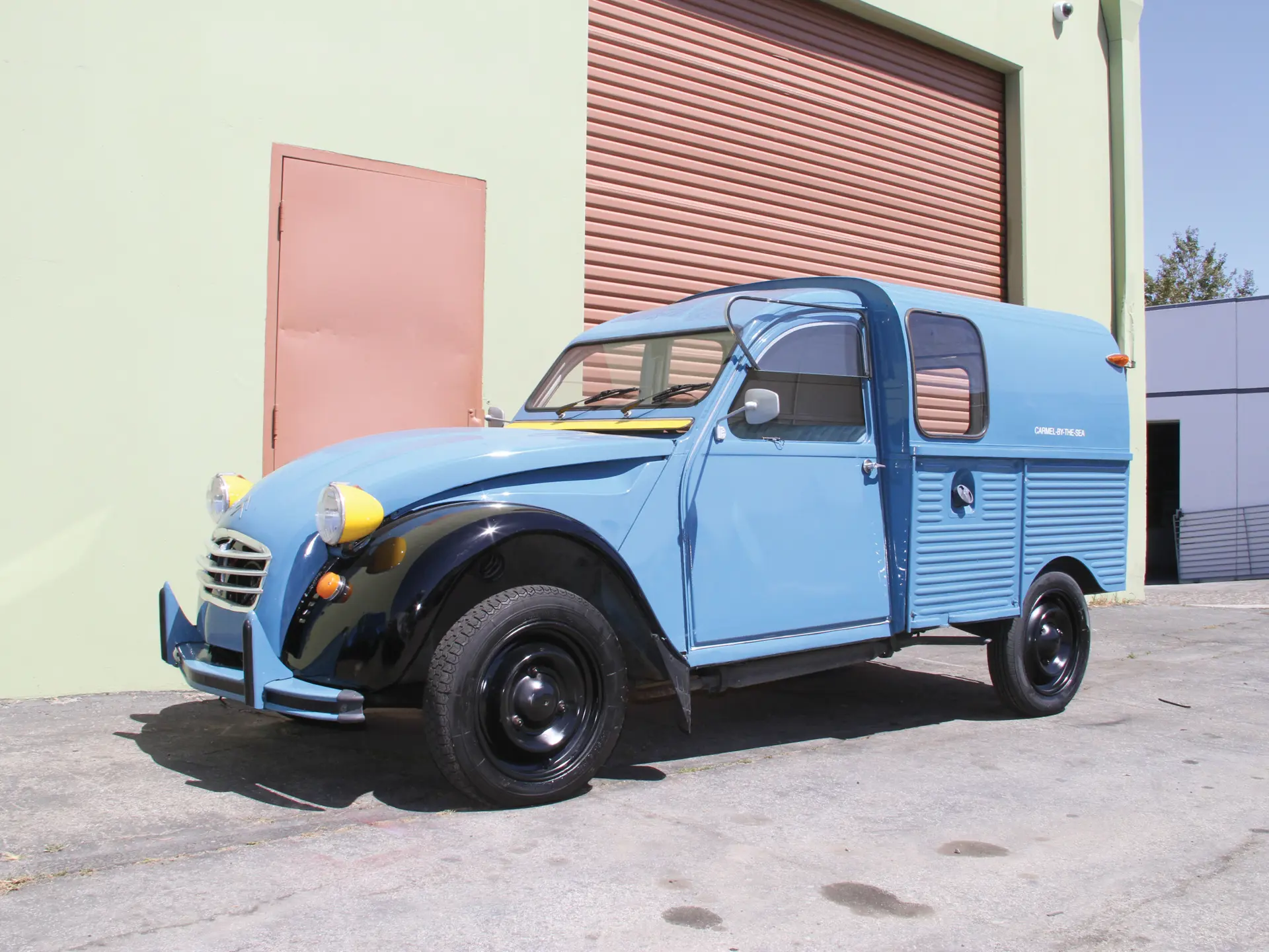 1967 Citroën 2-CV Truckette | California 2014 | RM Sotheby's