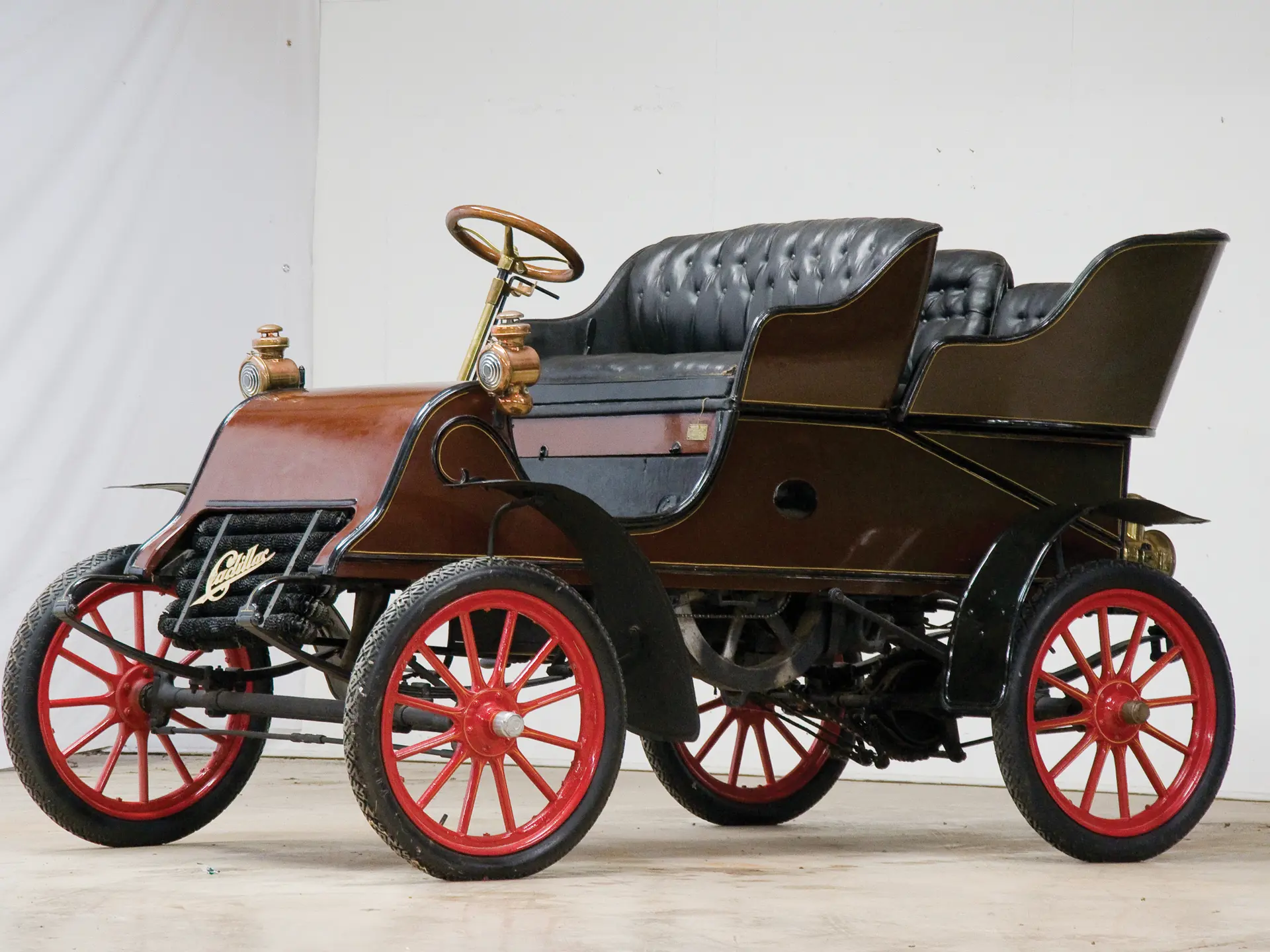 1903 Cadillac Tonneau Runabout | The Pate Collection | RM Sotheby's