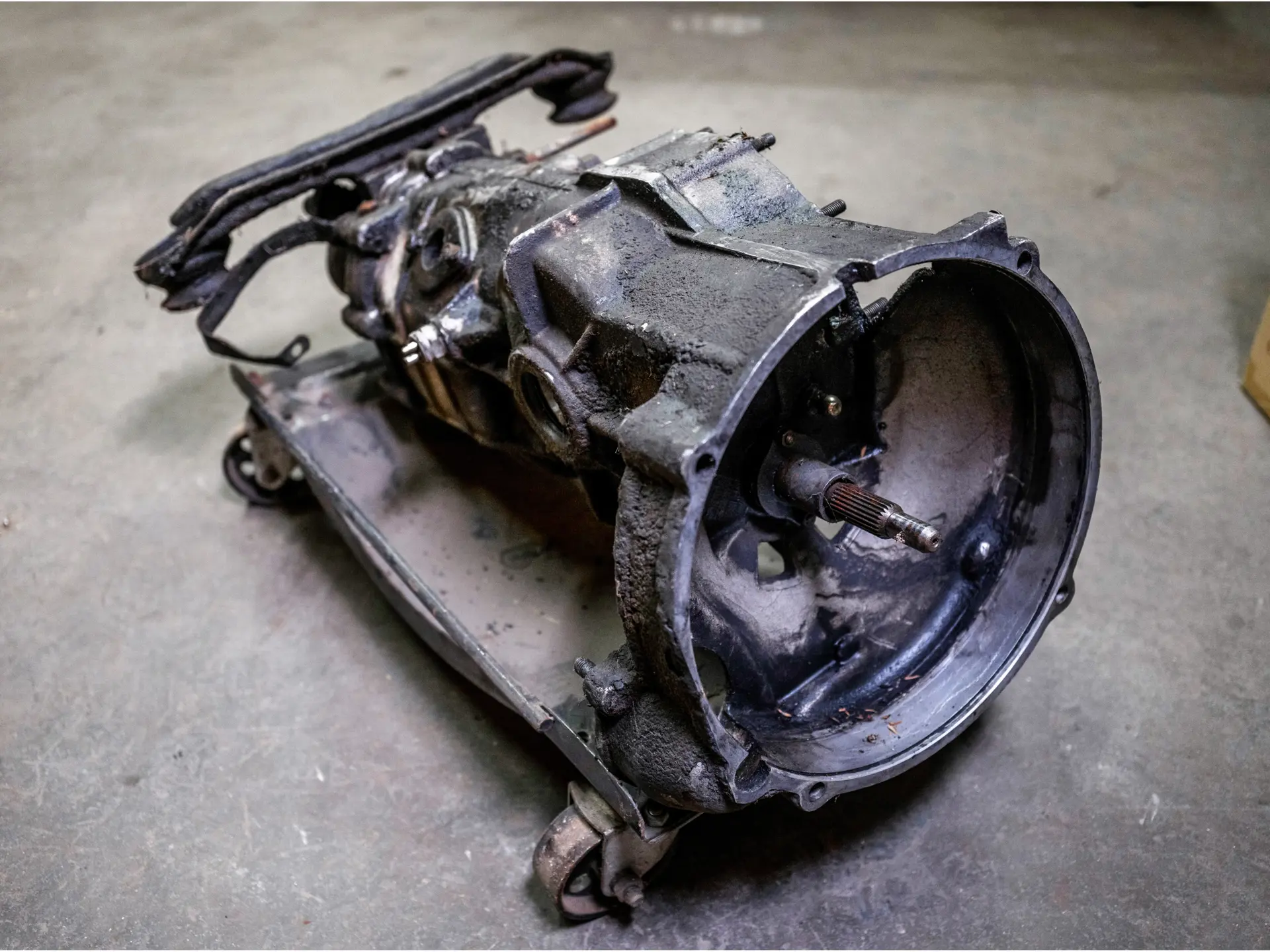 Porsche Type 902/0 Transaxle for 1965-1966 911 | Magnus Walker: The ...