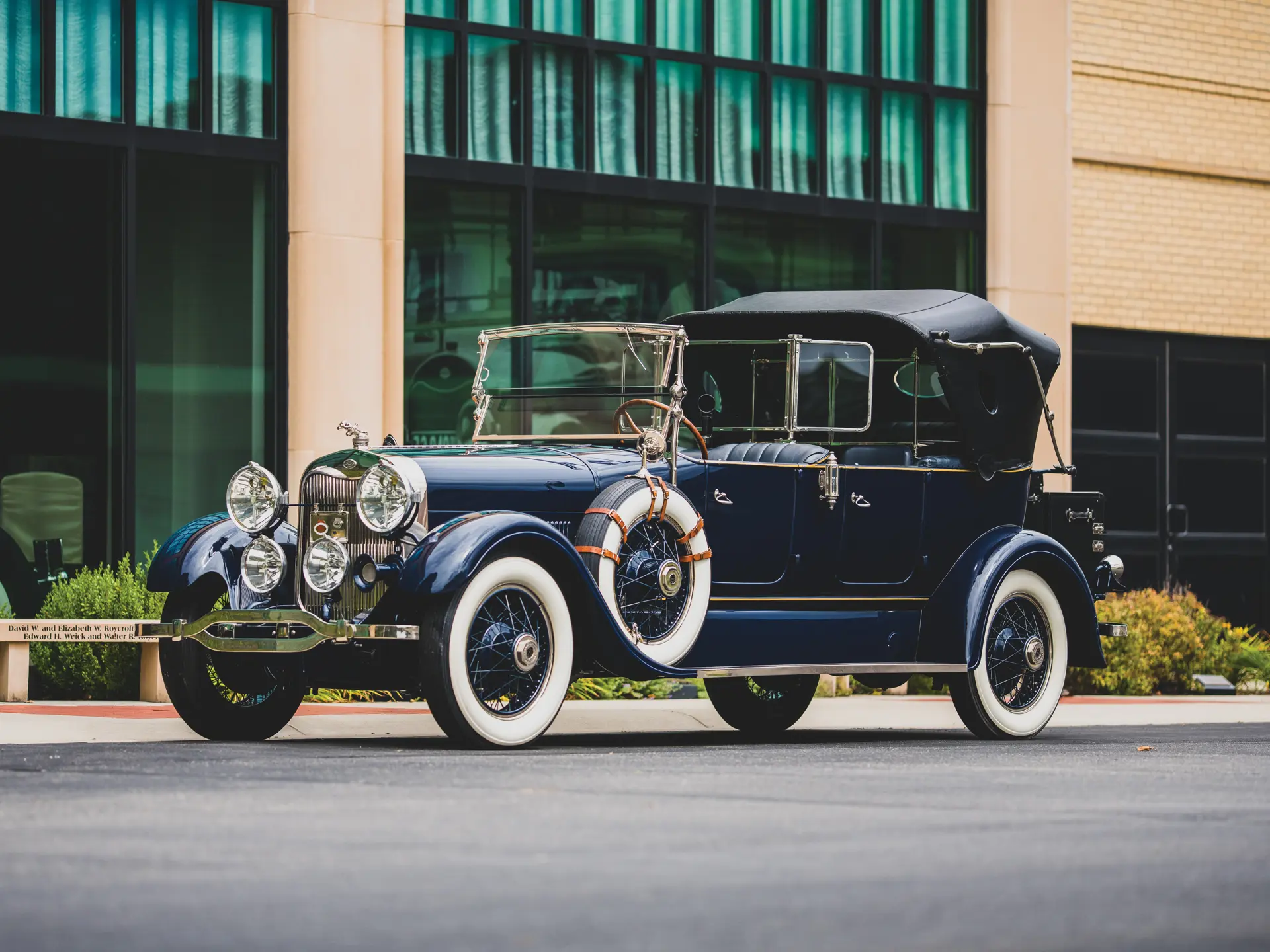 1927 Lincoln Model L Imperial Victoria by Fleetwood | Hershey 2019 | RM Sotheby's
