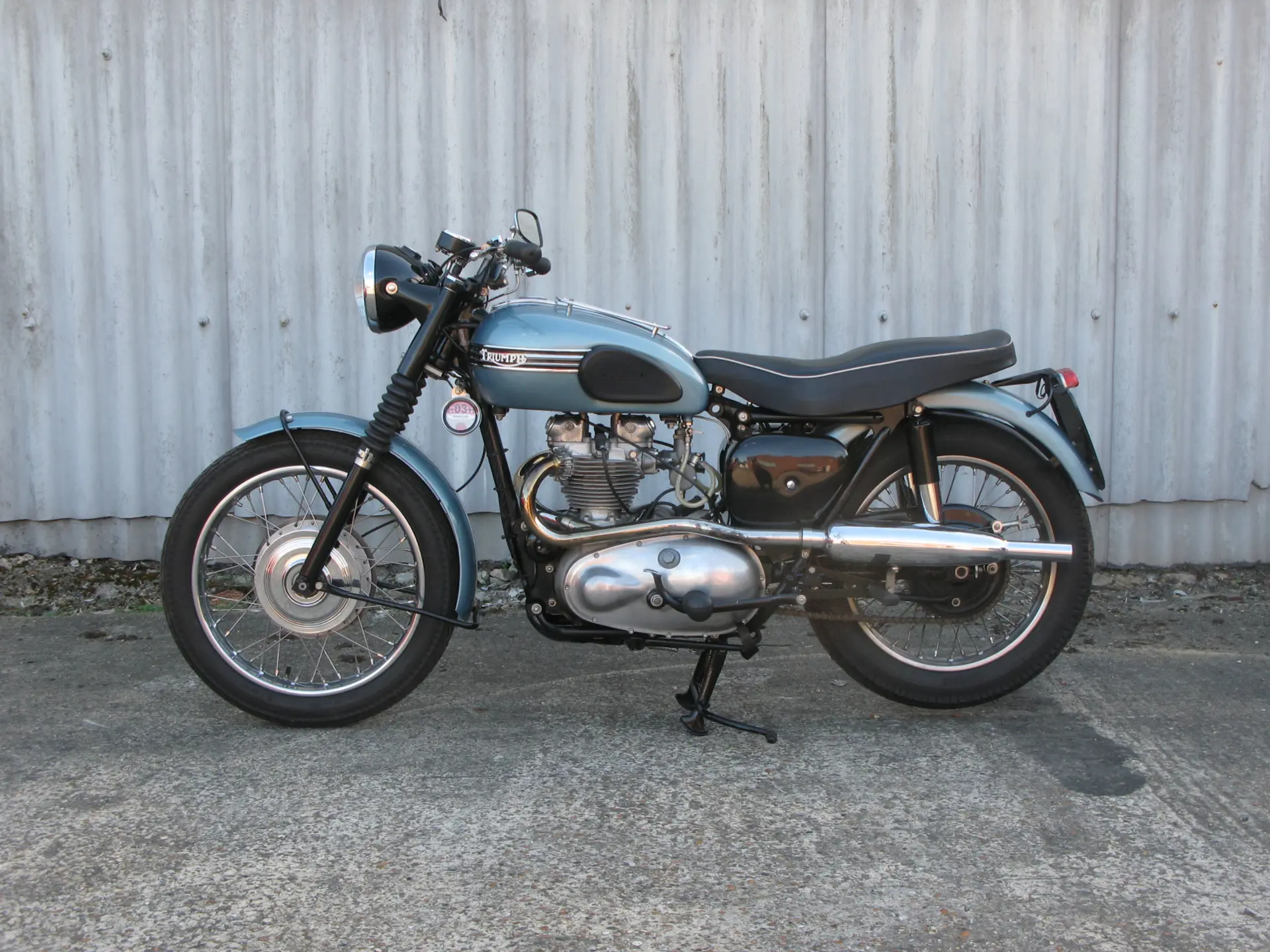 1958 Triumph T110 | Salon Privé | RM Sotheby's