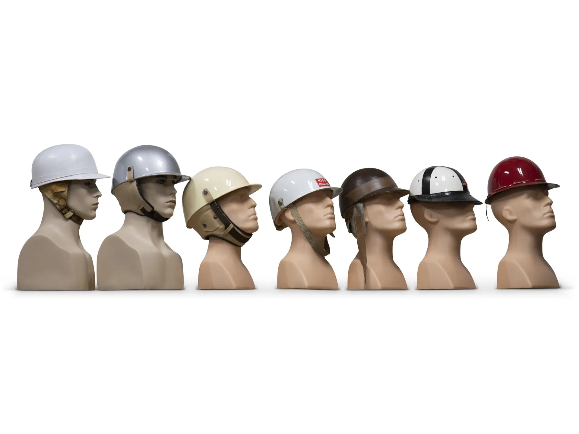 Collection of Vintage Style Racing Helmets | Gene Ponder Collection ...