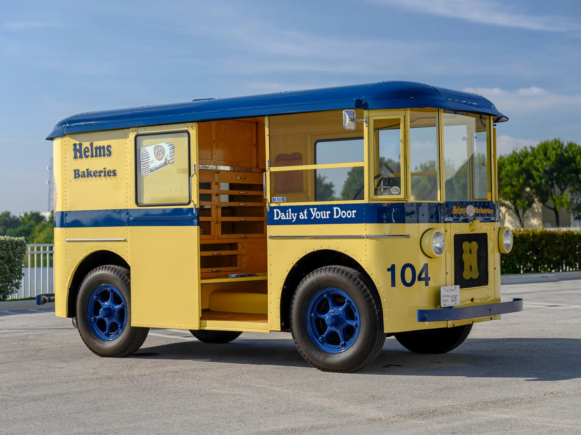 1933 Twin Coach "Helms Bakery" Delivery Truck | Miami 2024 | RM Sotheby's