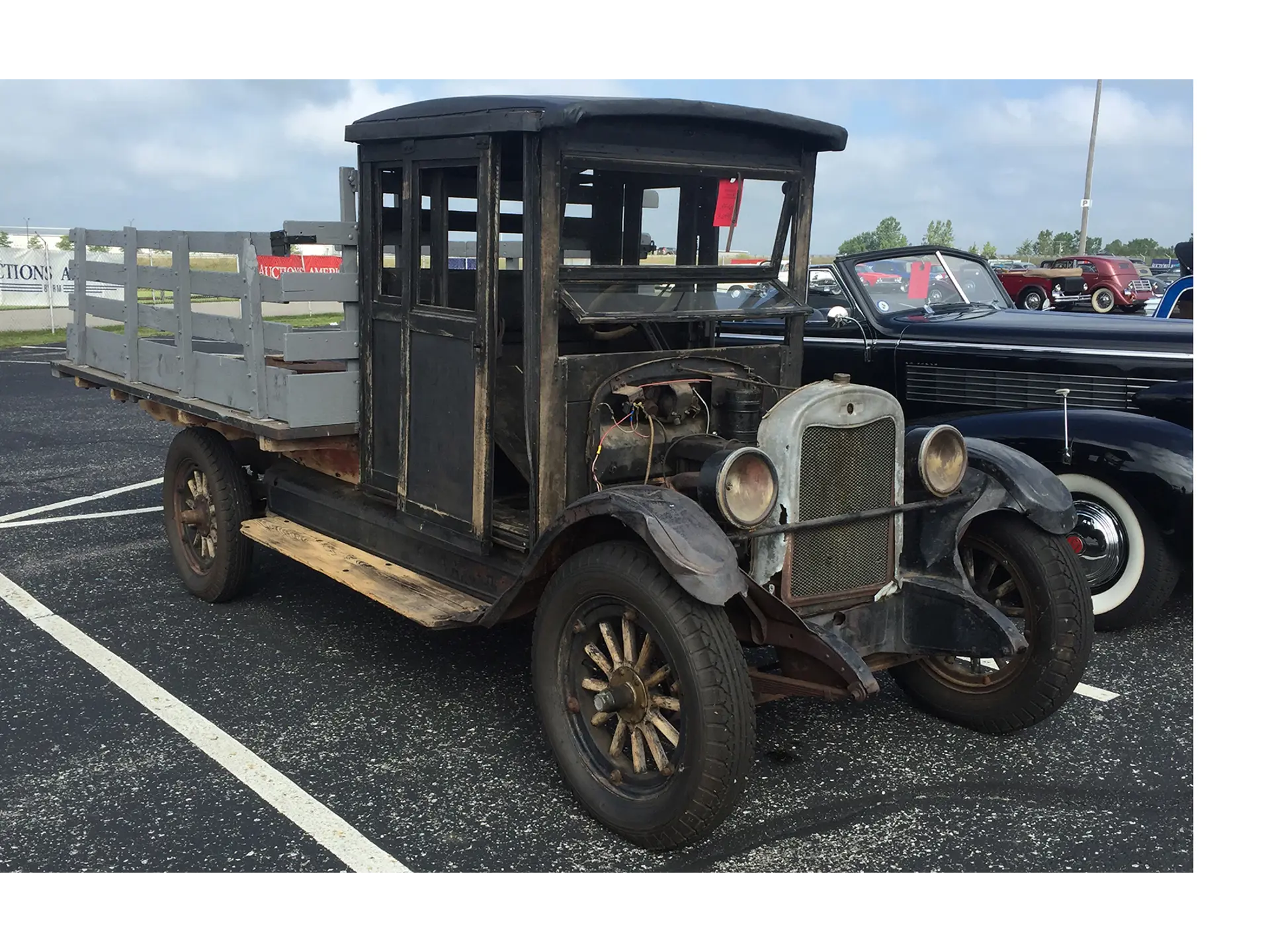 1925 Chevrolet Stake Truck | Auburn Fall 2016 | RM Sotheby's
