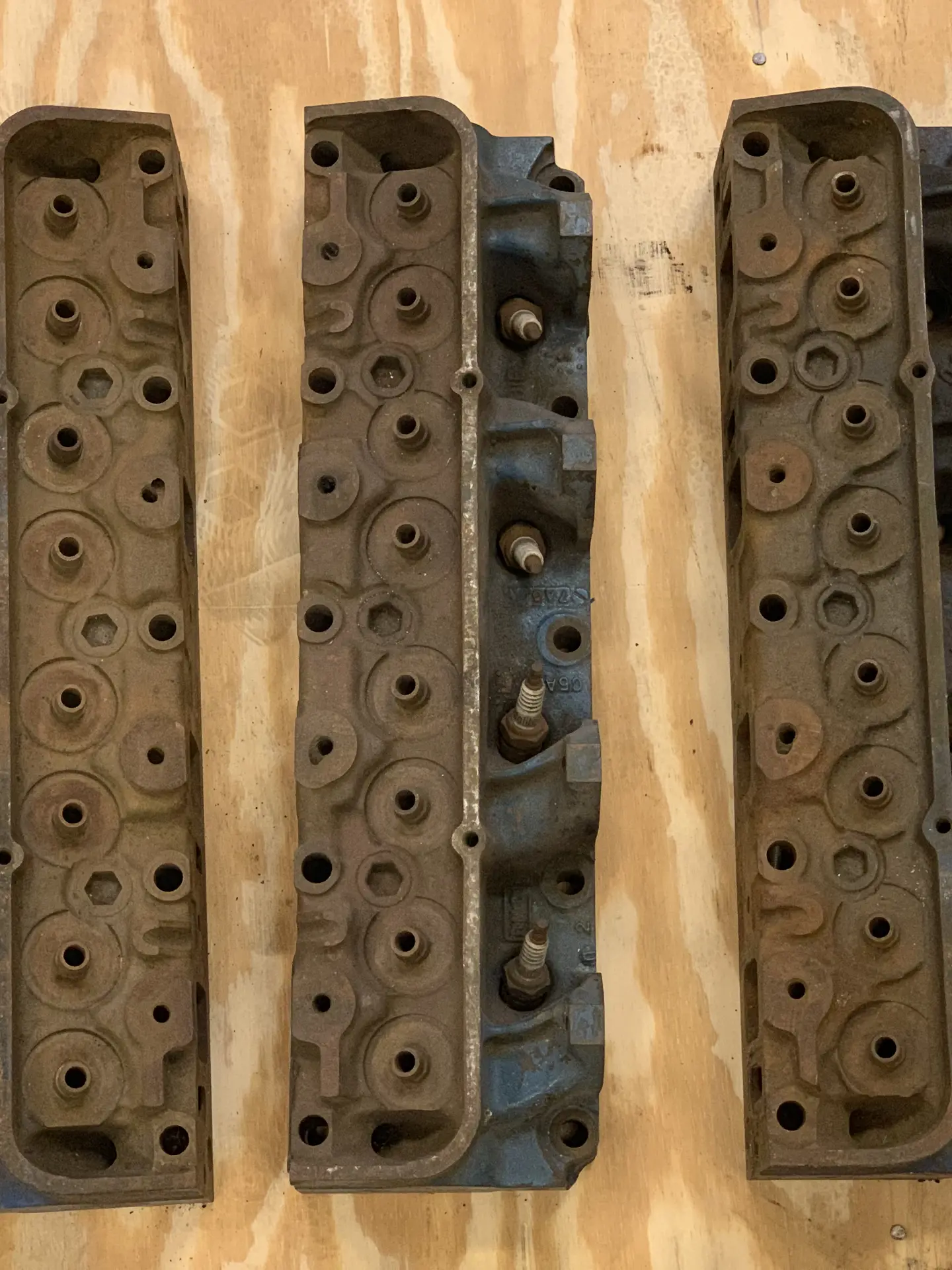 3 Ford Big Block Cast Iron Cylinder Heads | Auburn Fall 2019 | RM Sotheby's