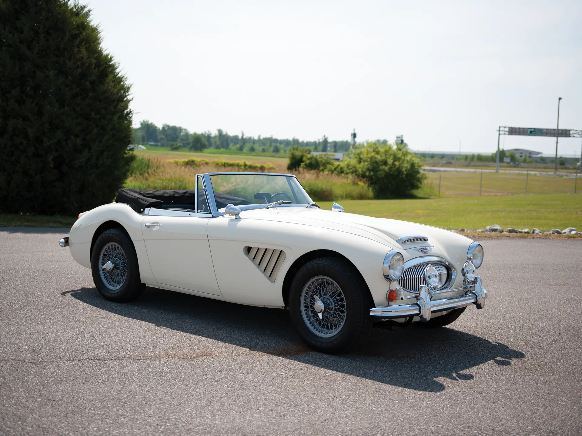 1967 Austin-Healey 3000 Mk III BJ8 | Auburn Fall 2018 | RM Sotheby's