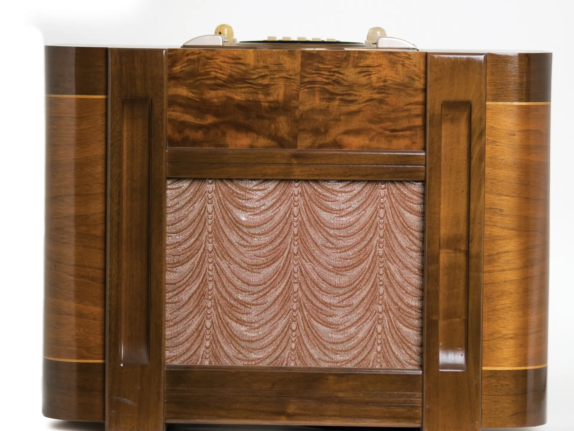 1941 Zenith 7-S-547 Chair Side | The Astor Collection | RM Sotheby's