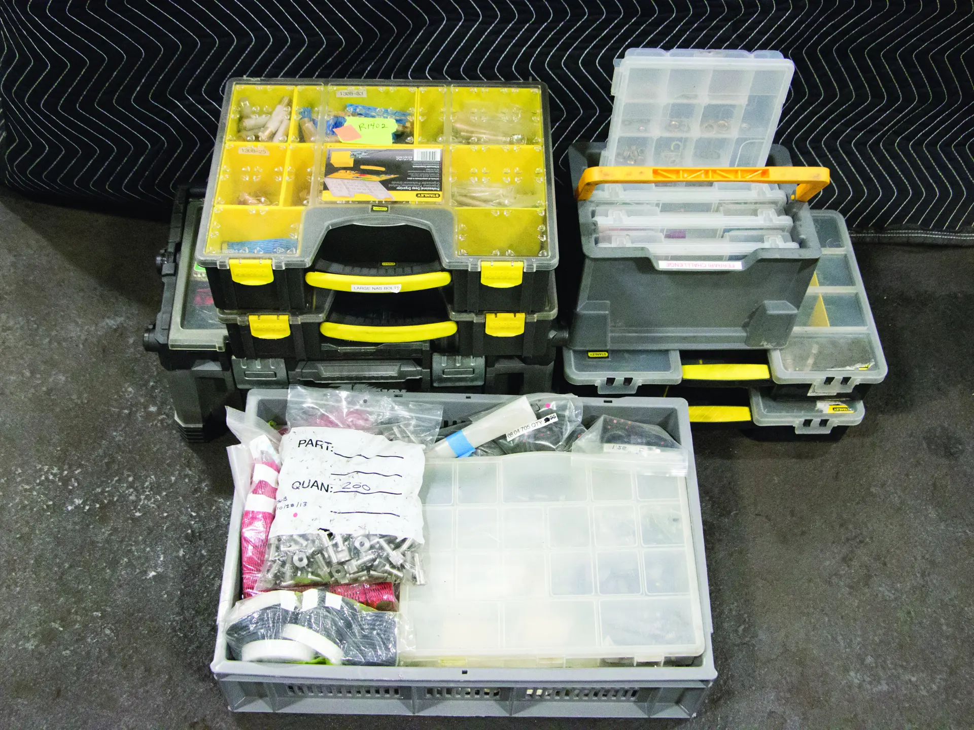 Assorted Hardware | Auburn Spring 2017 | RM Sotheby's