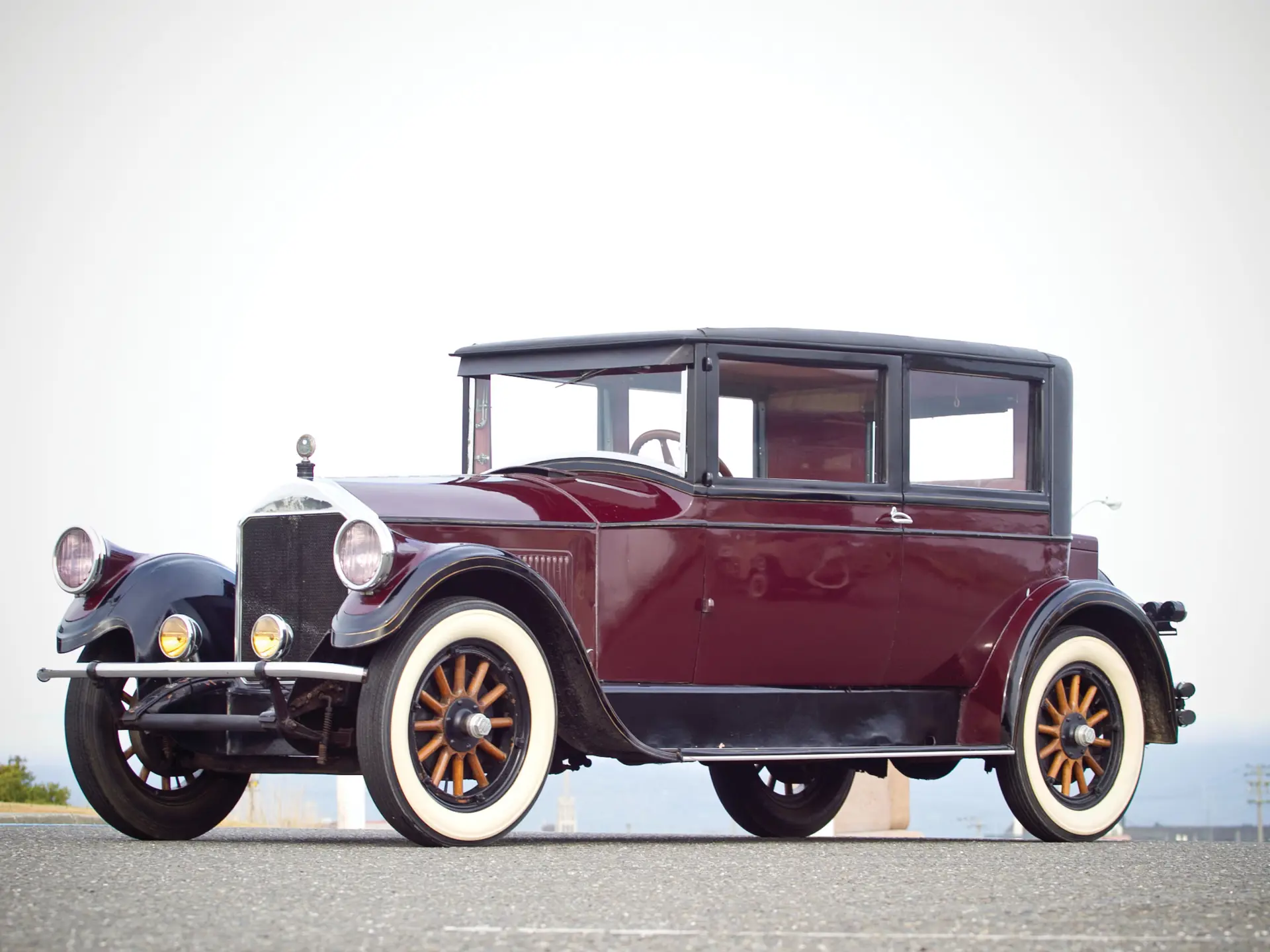 1927 Pierce-Arrow Series 80 Club Brougham | California 2015 | RM Sotheby's