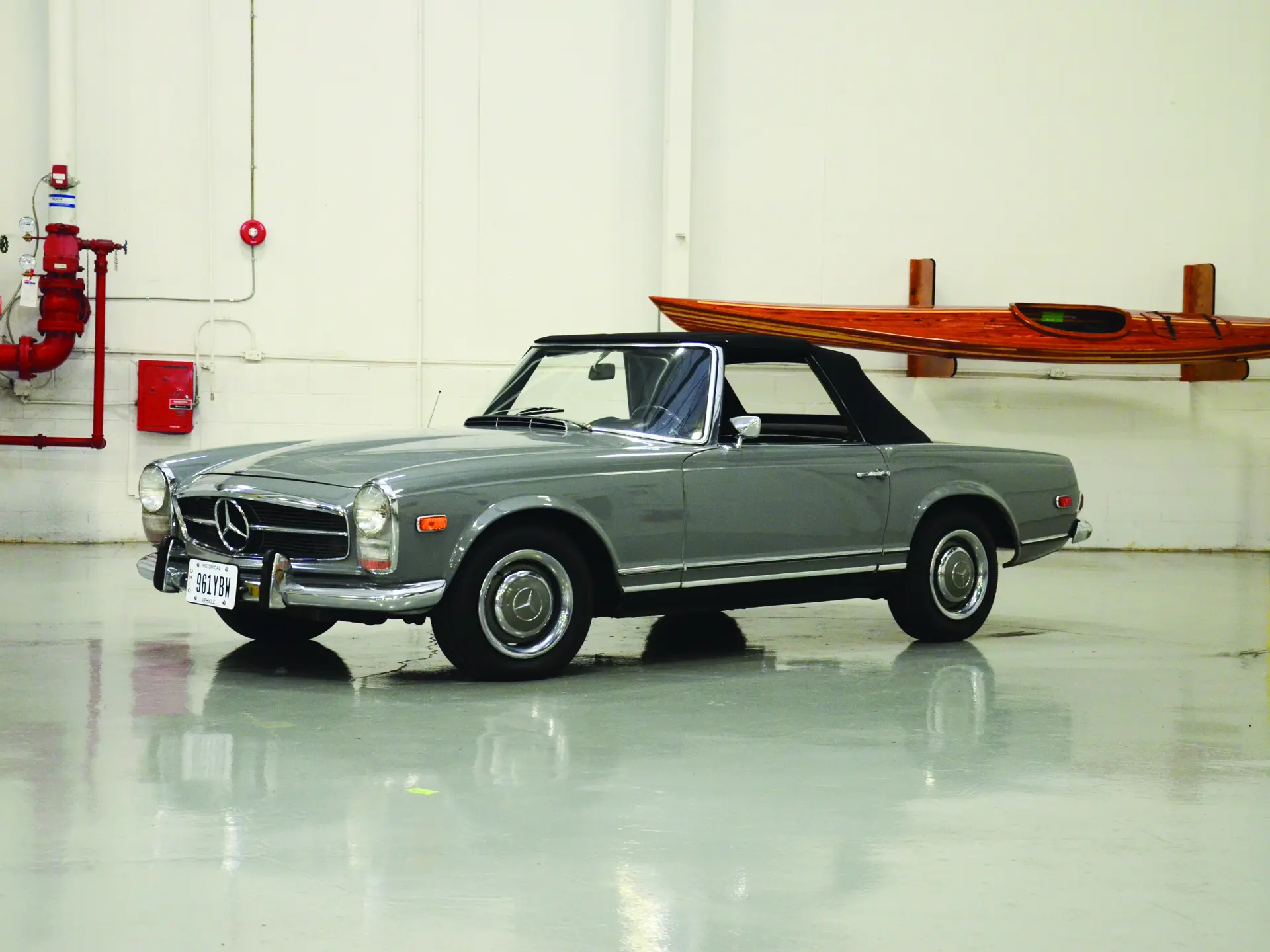 1968 Mercedes-Benz 250 SL | Fort Lauderdale 2017 | RM Sotheby's