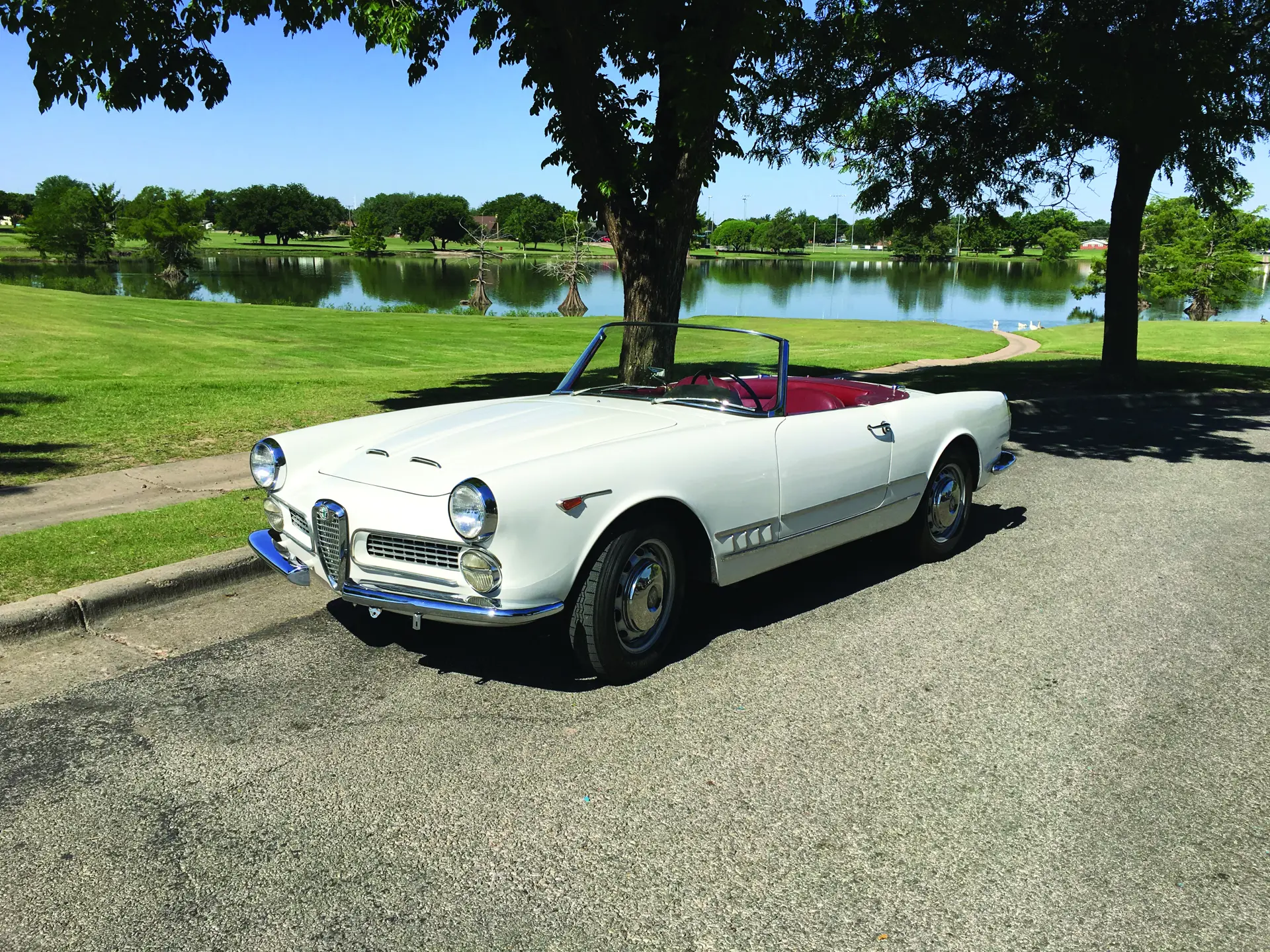 1960 Alfa Romeo 2000 | Santa Monica 2016 | RM Sotheby's