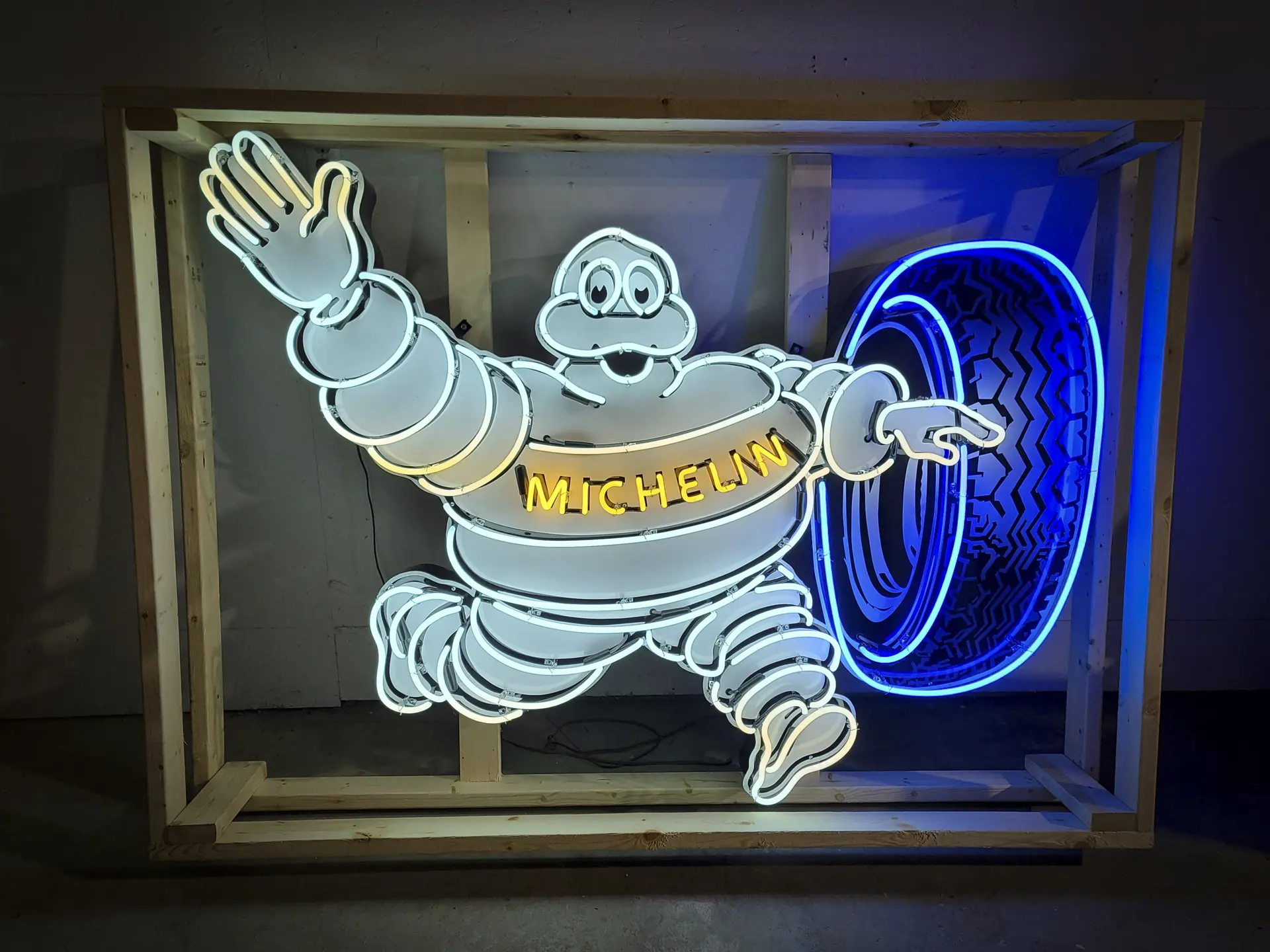 Michelin Man Animated Tin Neon Sign | Fort Lauderdale 2022 | RM Sotheby's