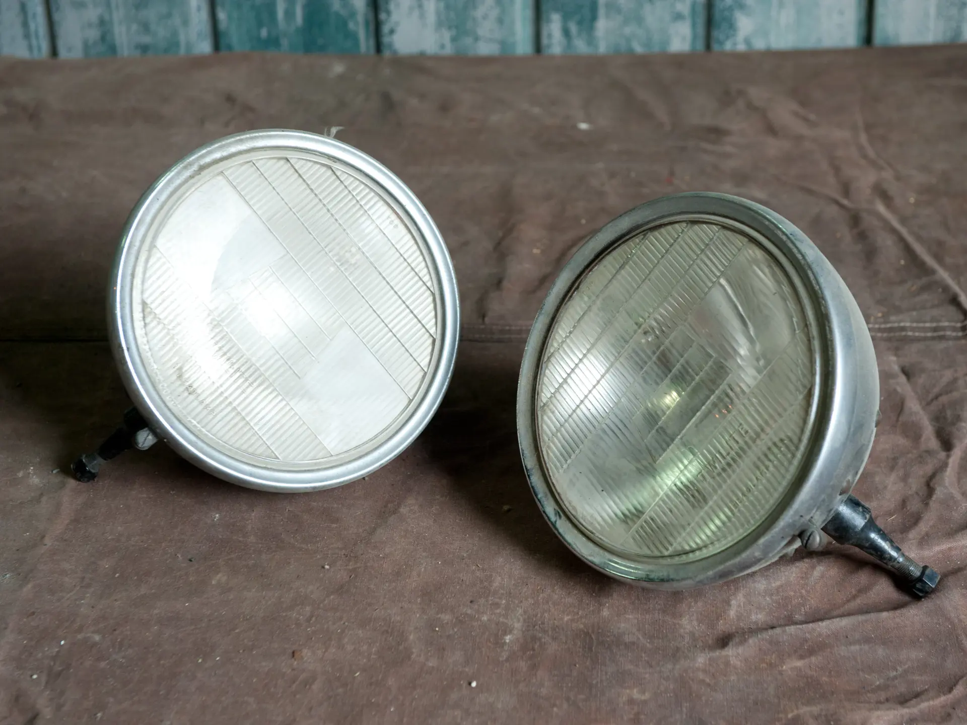 Franklin Headlights | The Lee Roy Hartung Collection | RM Sotheby's