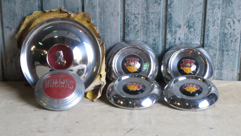 Hub Caps | The Lee Roy Hartung Collection | RM Sotheby's