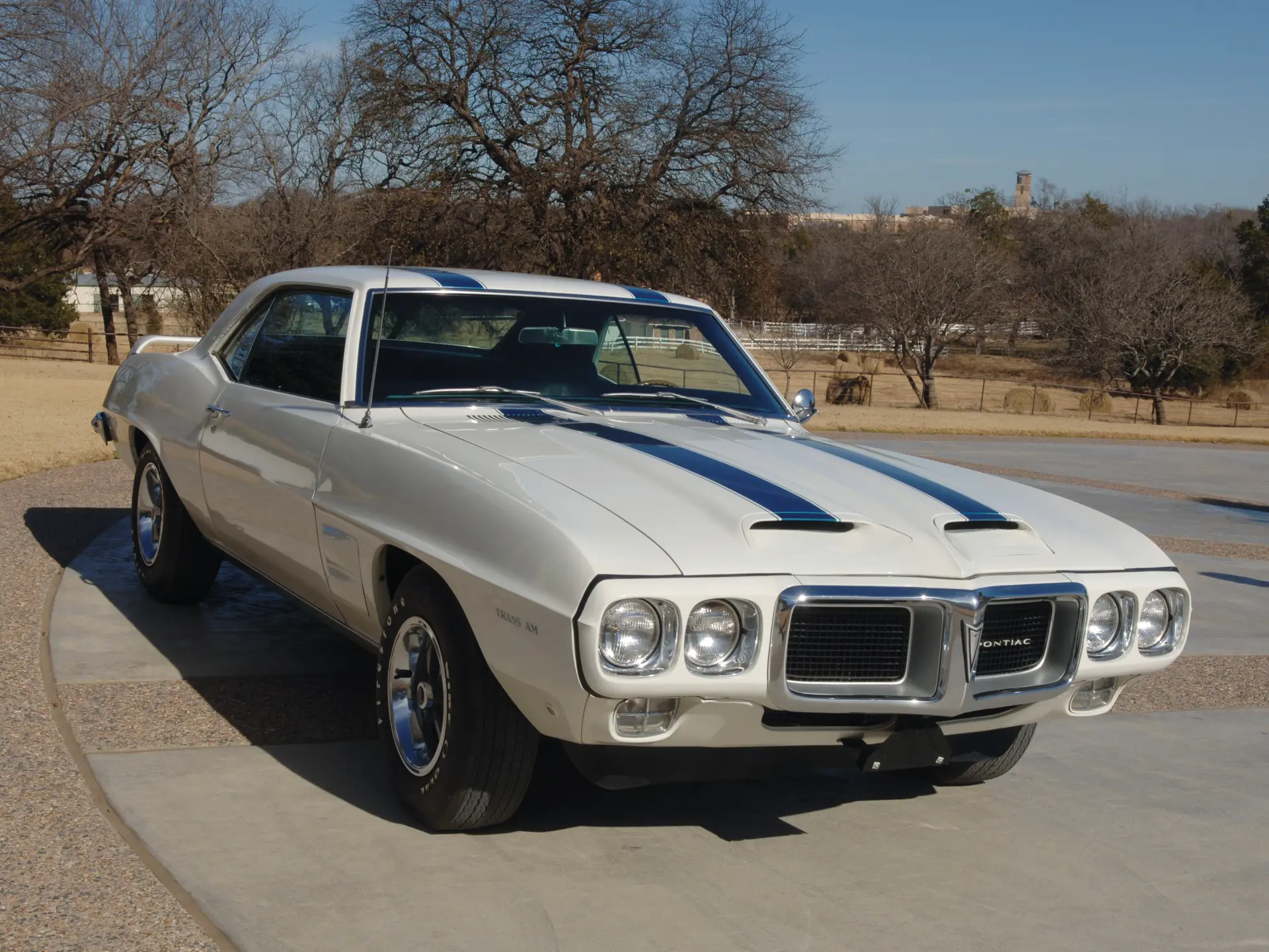 1969 Pontiac Trans Am | The Wayne Davis Collection | RM Sotheby's