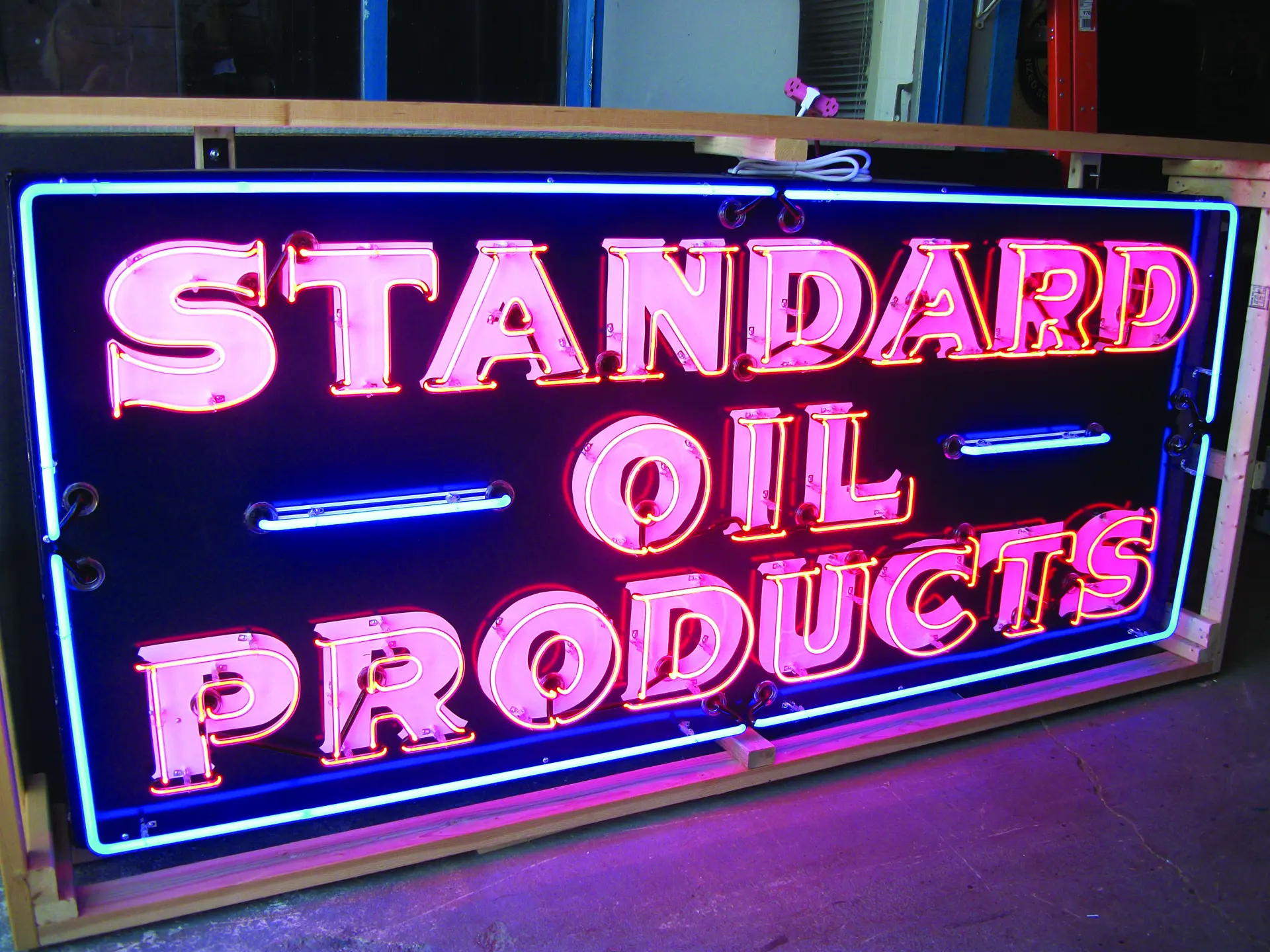 Standard porcelain neon sign, original | Auburn Fall 2016 | RM Sotheby's