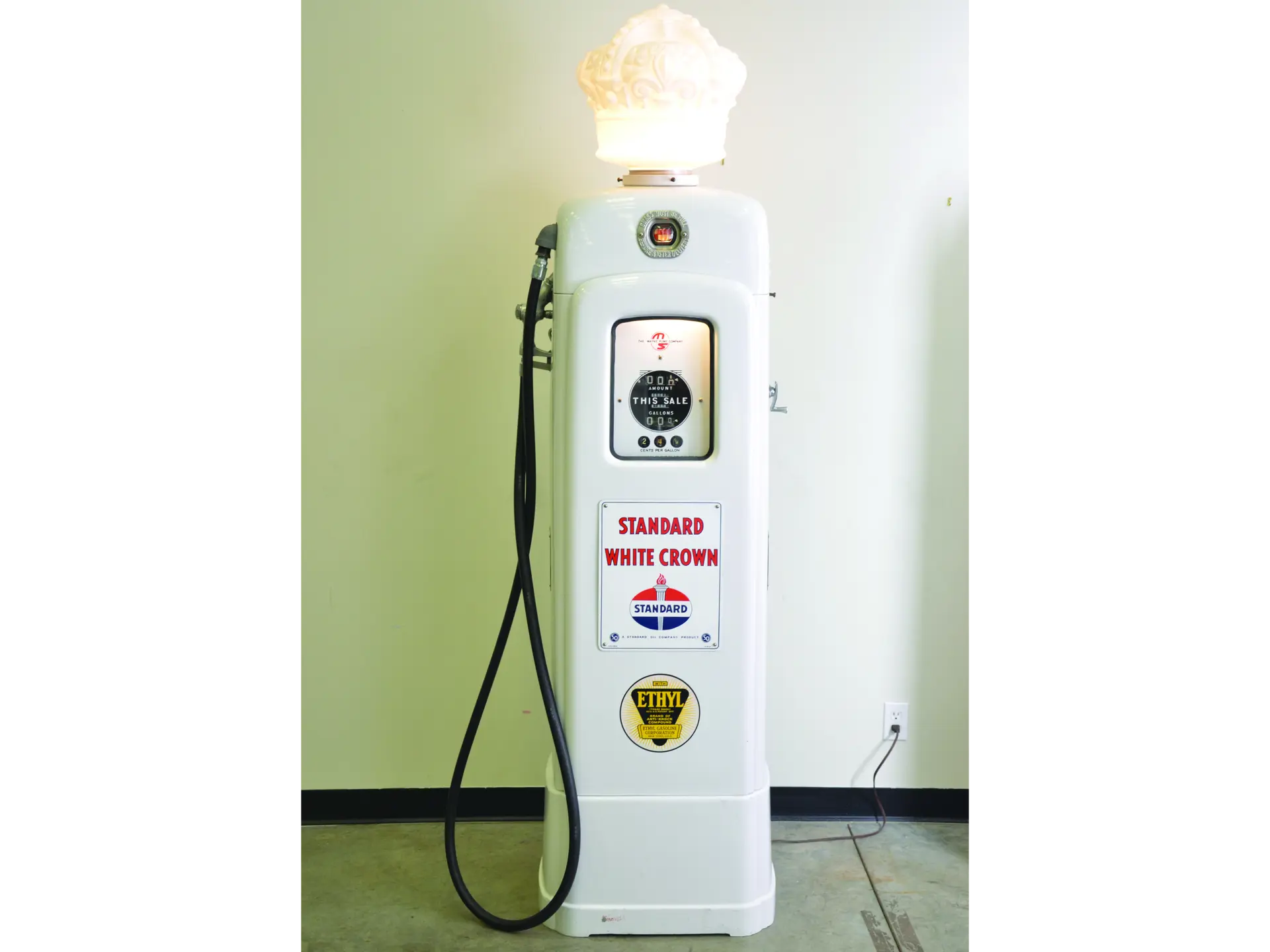 A Martin & Schwartz model 80 gas pump in Standard White Crown branding ...