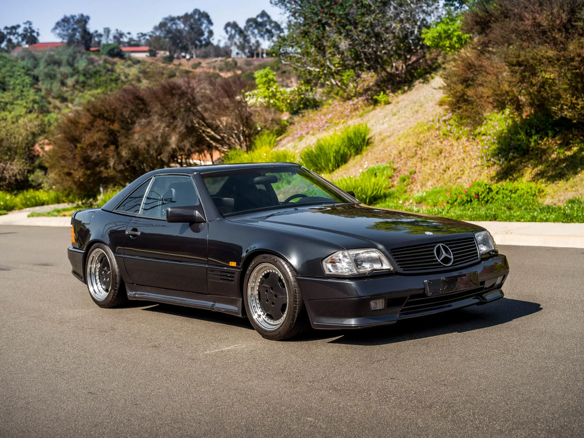 1990 Mercedes-Benz 500 SL | Open Roads, North America | RM Sotheby's