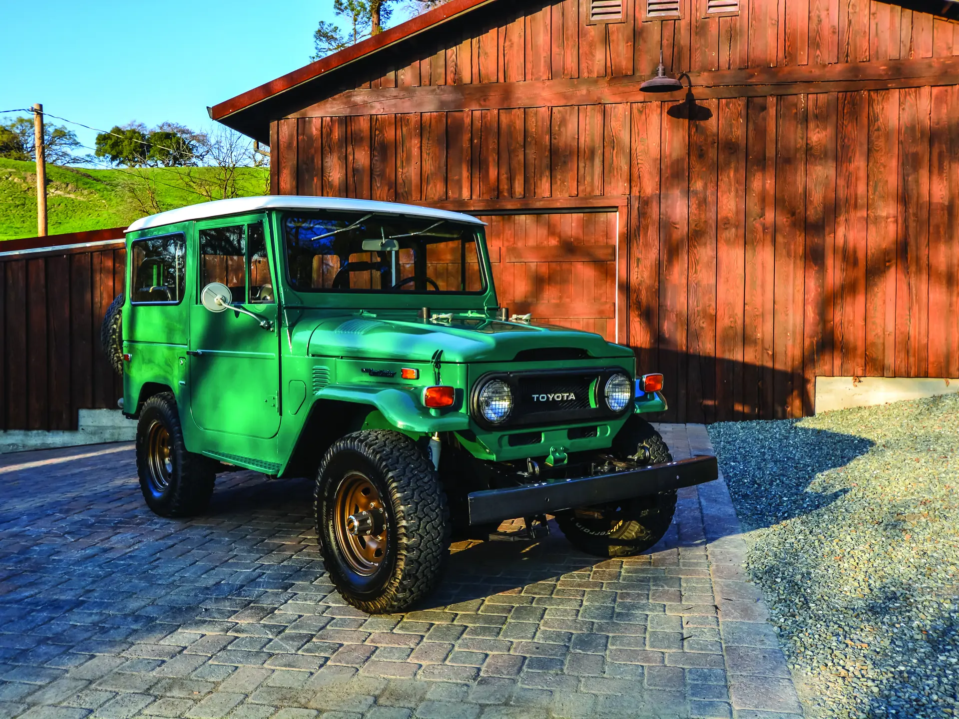 1974 Toyota FJ40 Land Cruiser | Santa Monica 2016 | RM Sotheby's