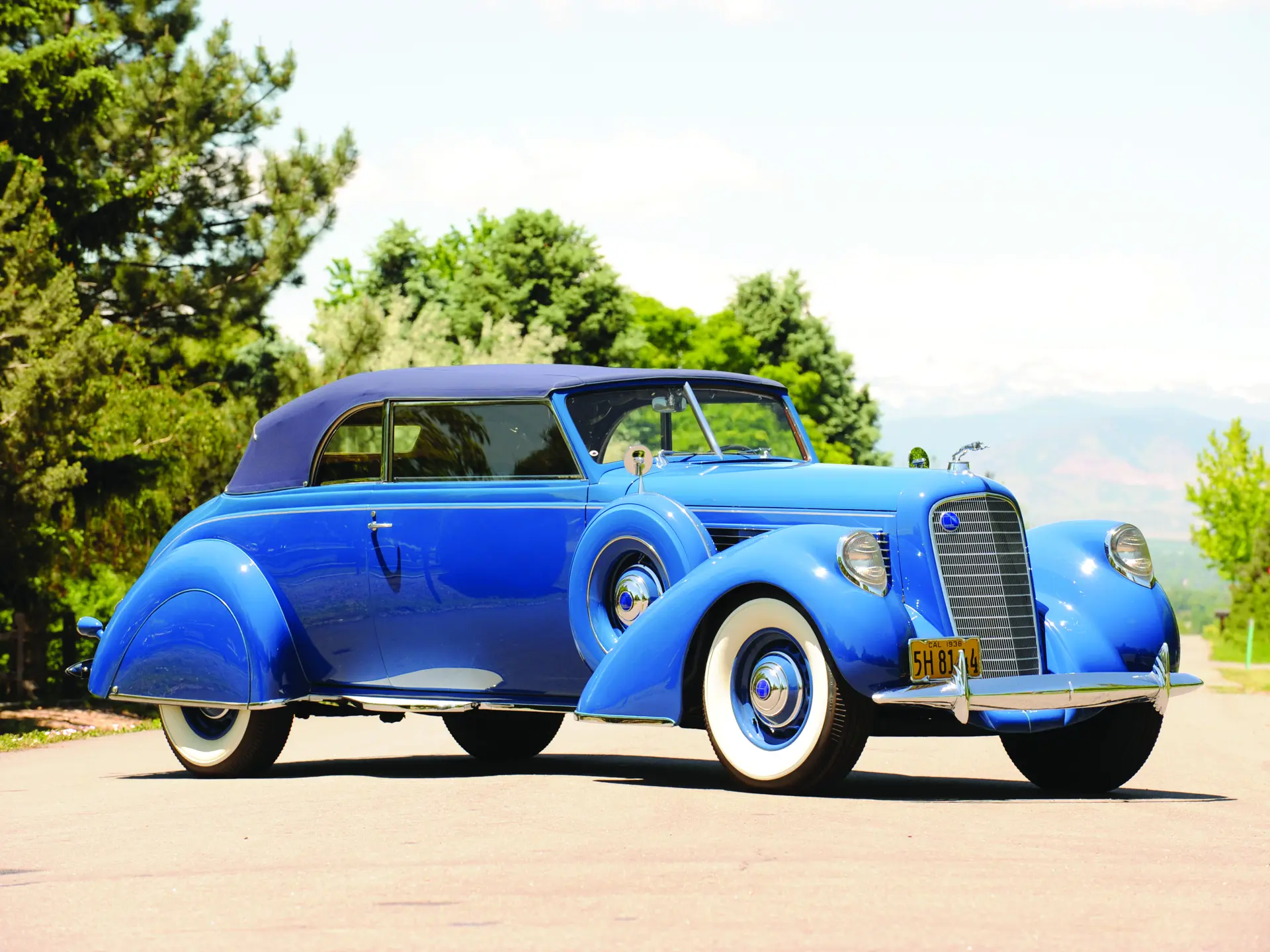 1938 Lincoln Model K Convertible Victoria by Brunn | Auburn Fall 2010 ...