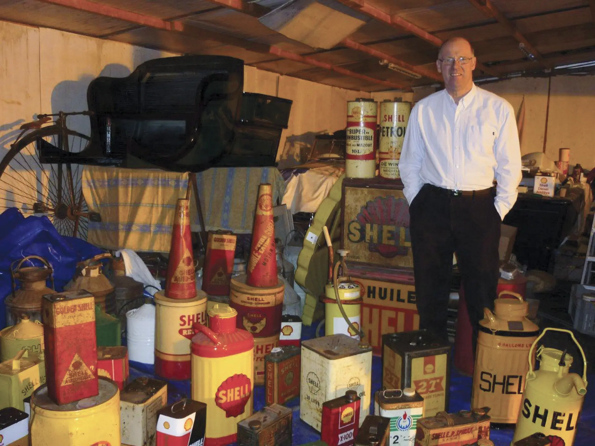 The Gilles Warning Royal Dutch Shell Memorabilia Collection | Sporting ...