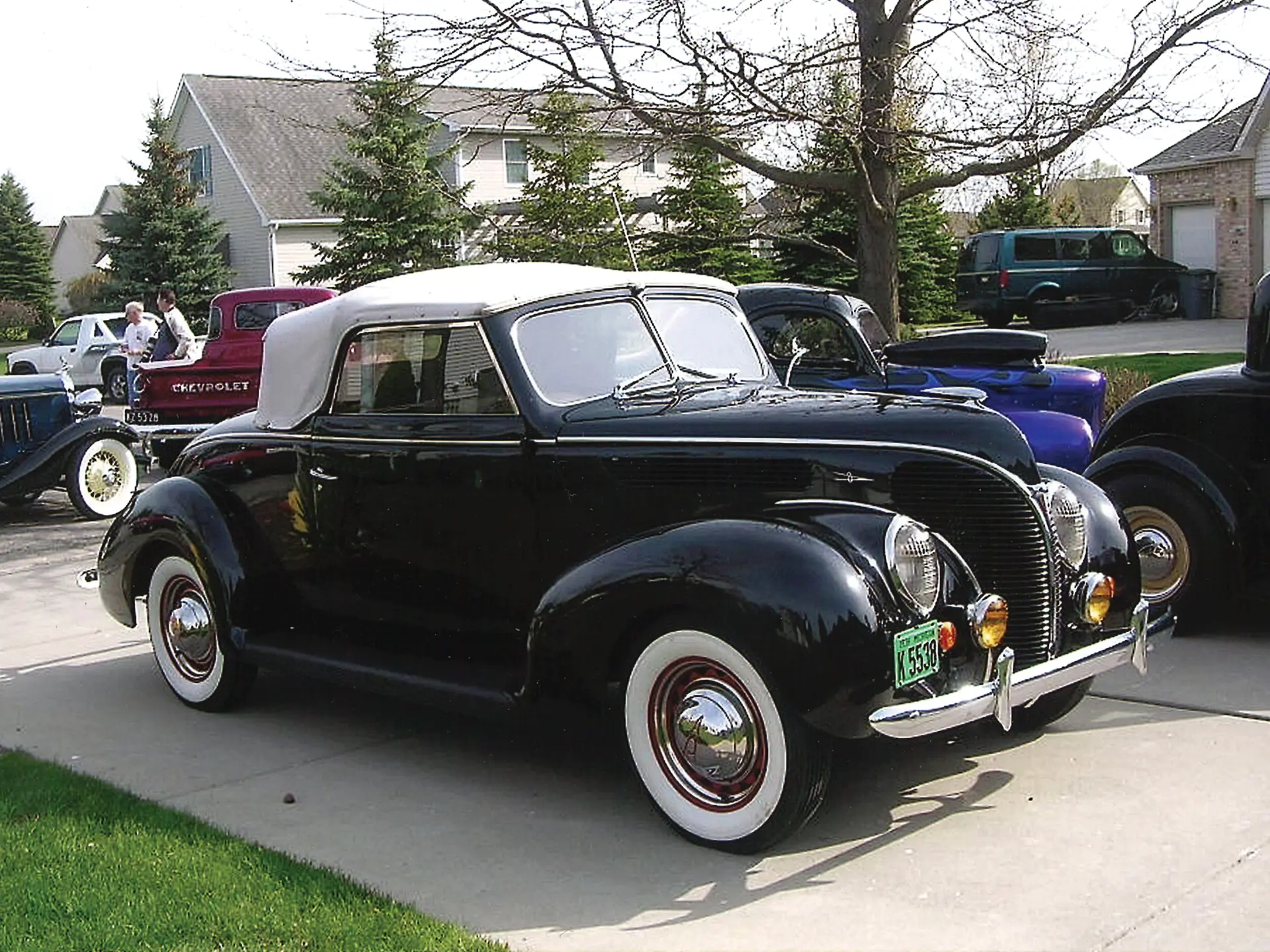 1938 Ford Deluxe | Auburn Spring 2011 | RM Sotheby's