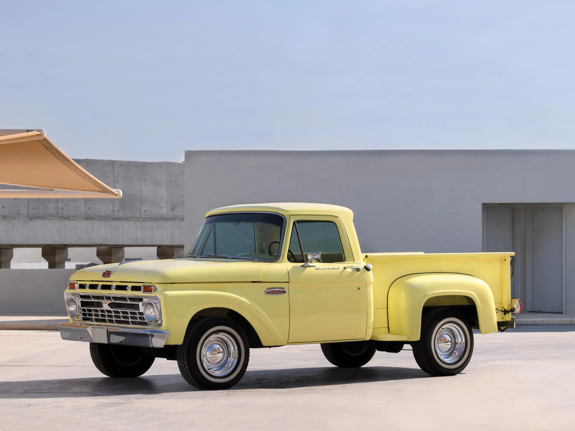 1965 Ford F-100 Custom Cab Stepside Pickup | Palm Beach 2020 | RM Sotheby's