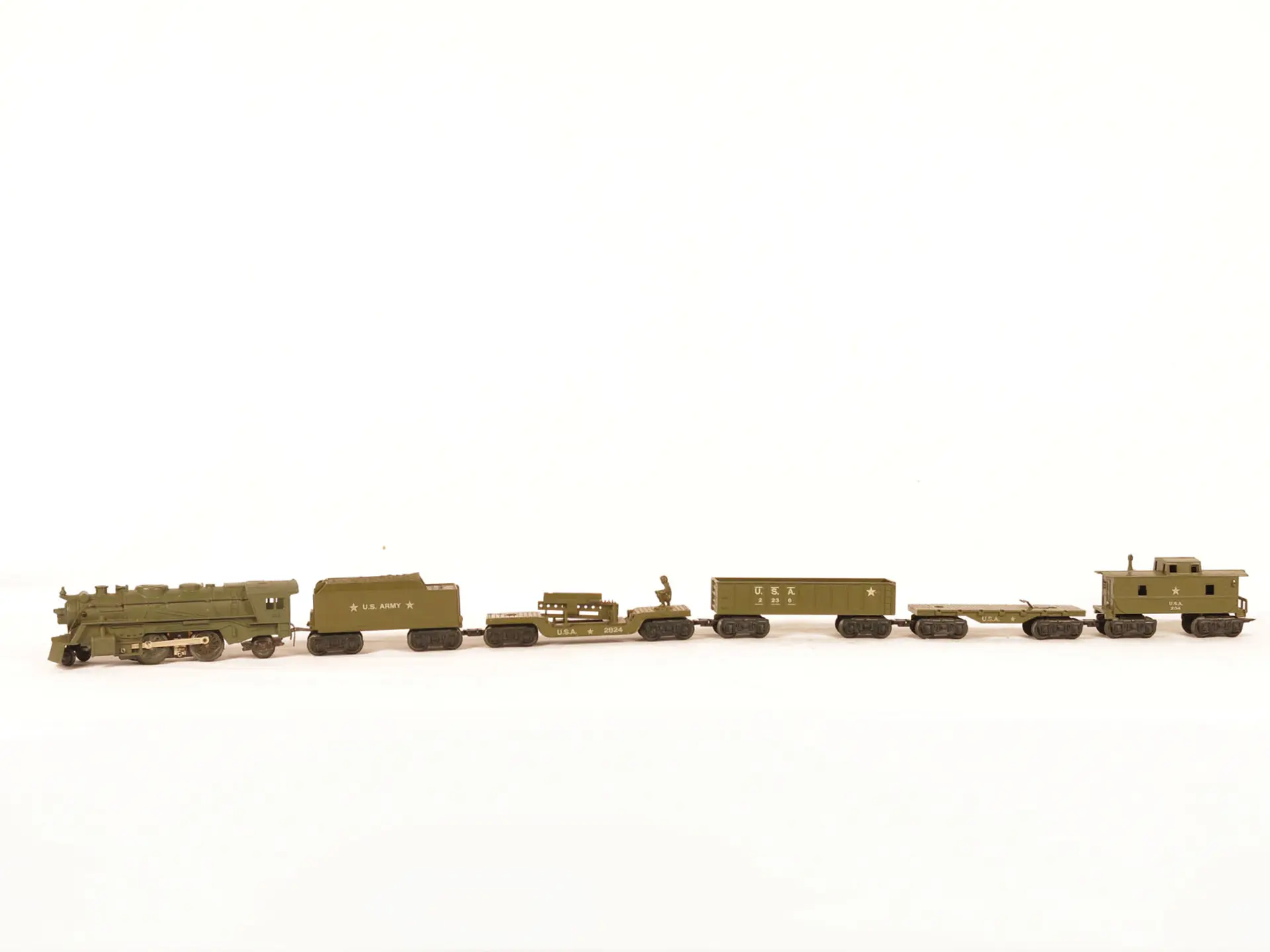Marx US Army Steam Locomotive and Tender with Three Rolling Stock Cars ...