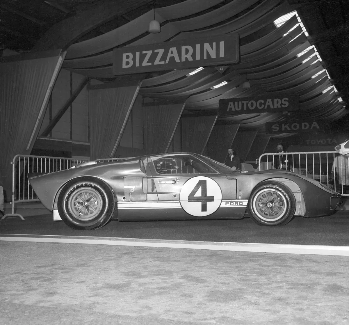 1966 Ford GT40 Mk II | Miami 2025 | RM Sotheby's