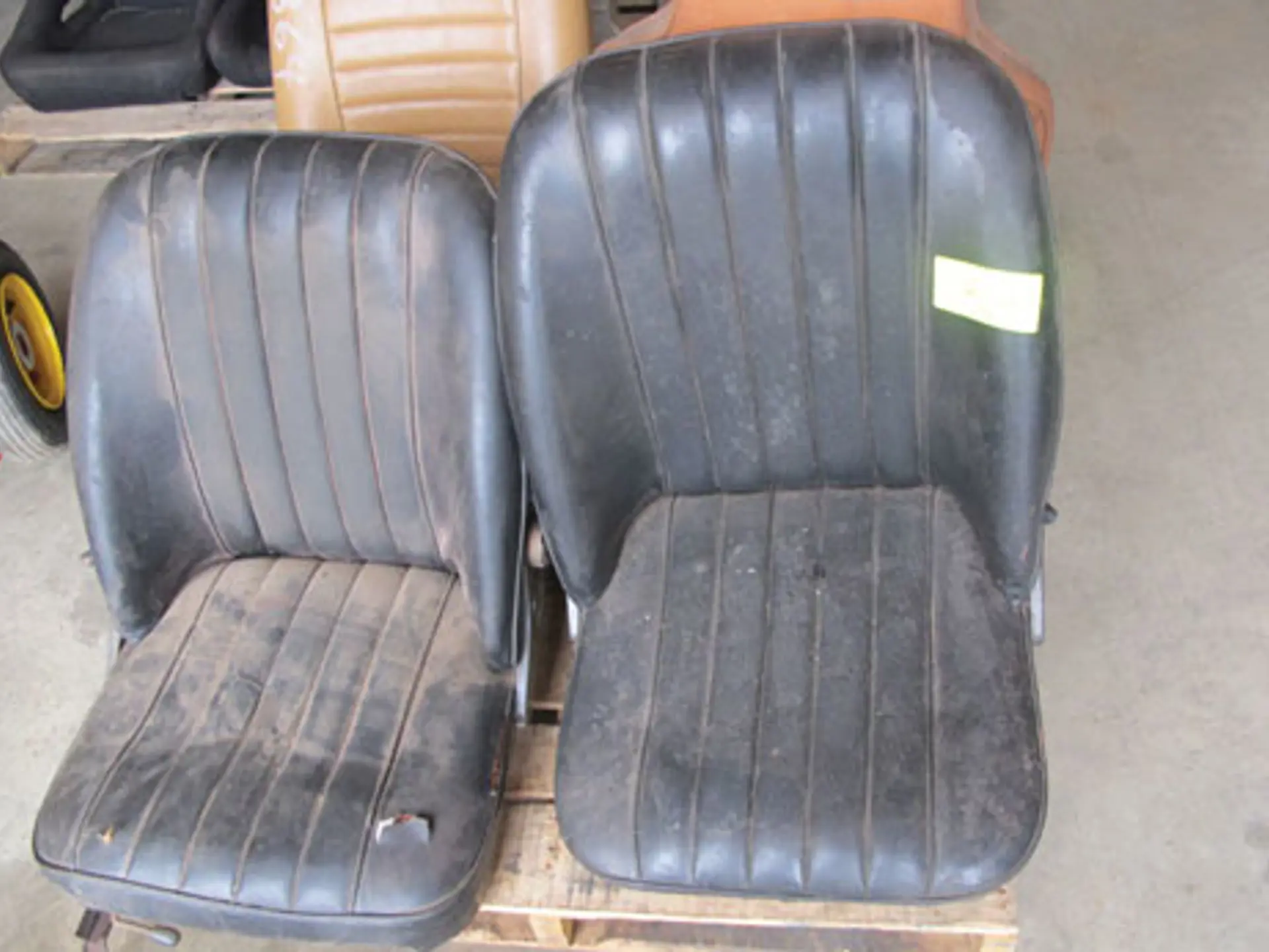 Bucket Seats | The Bennett Collection | RM Sotheby's