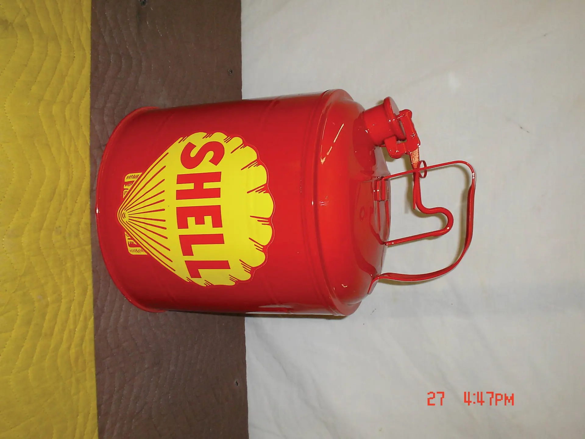 1950's Shell restored gas can. | The Florida Collector Car Auction 2006 ...