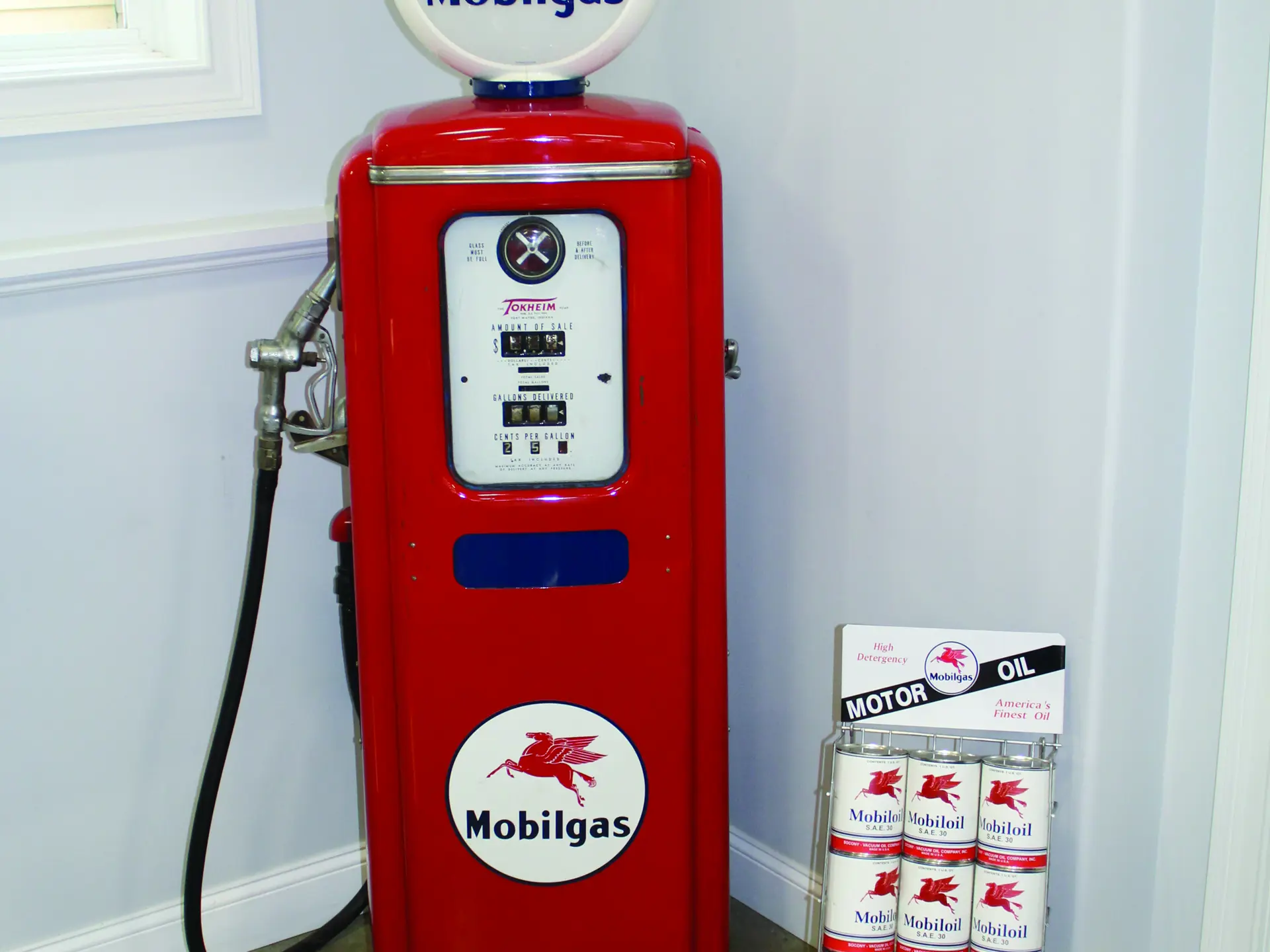 Mobil Gas Pump and Mobil Oil Display | Fort Lauderdale 2017 | RM Sotheby's