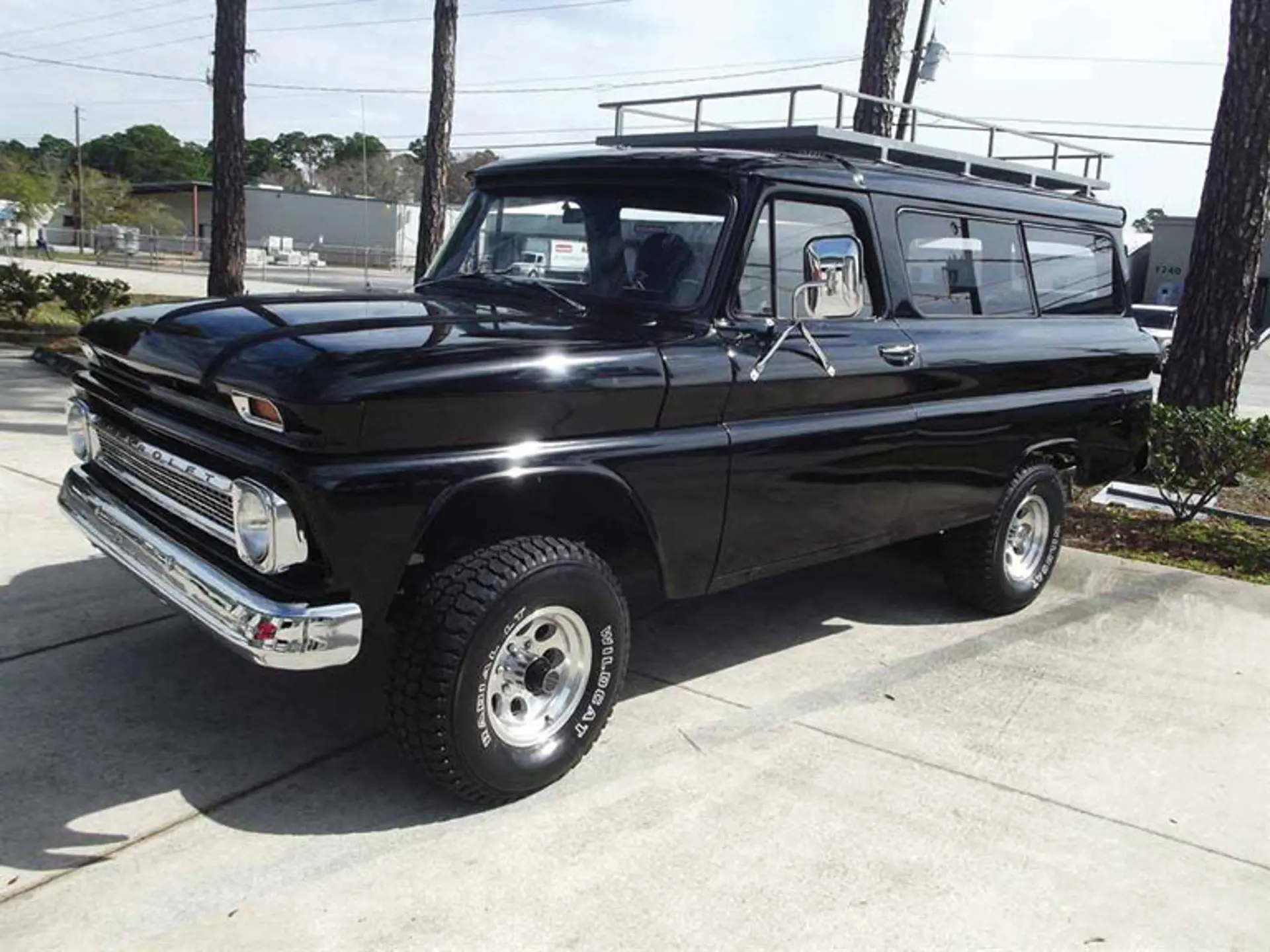 1964 Chevrolet Suburban | Auburn Spring 2014 | RM Sotheby's
