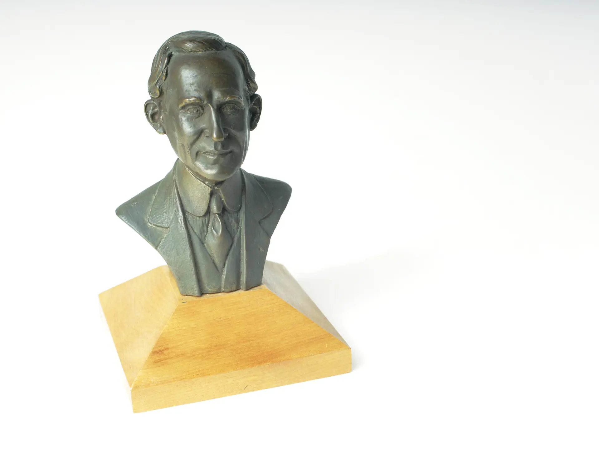 Bust of Henry Ford | Jerry Capizzi's Cappy Collection | RM Sotheby's