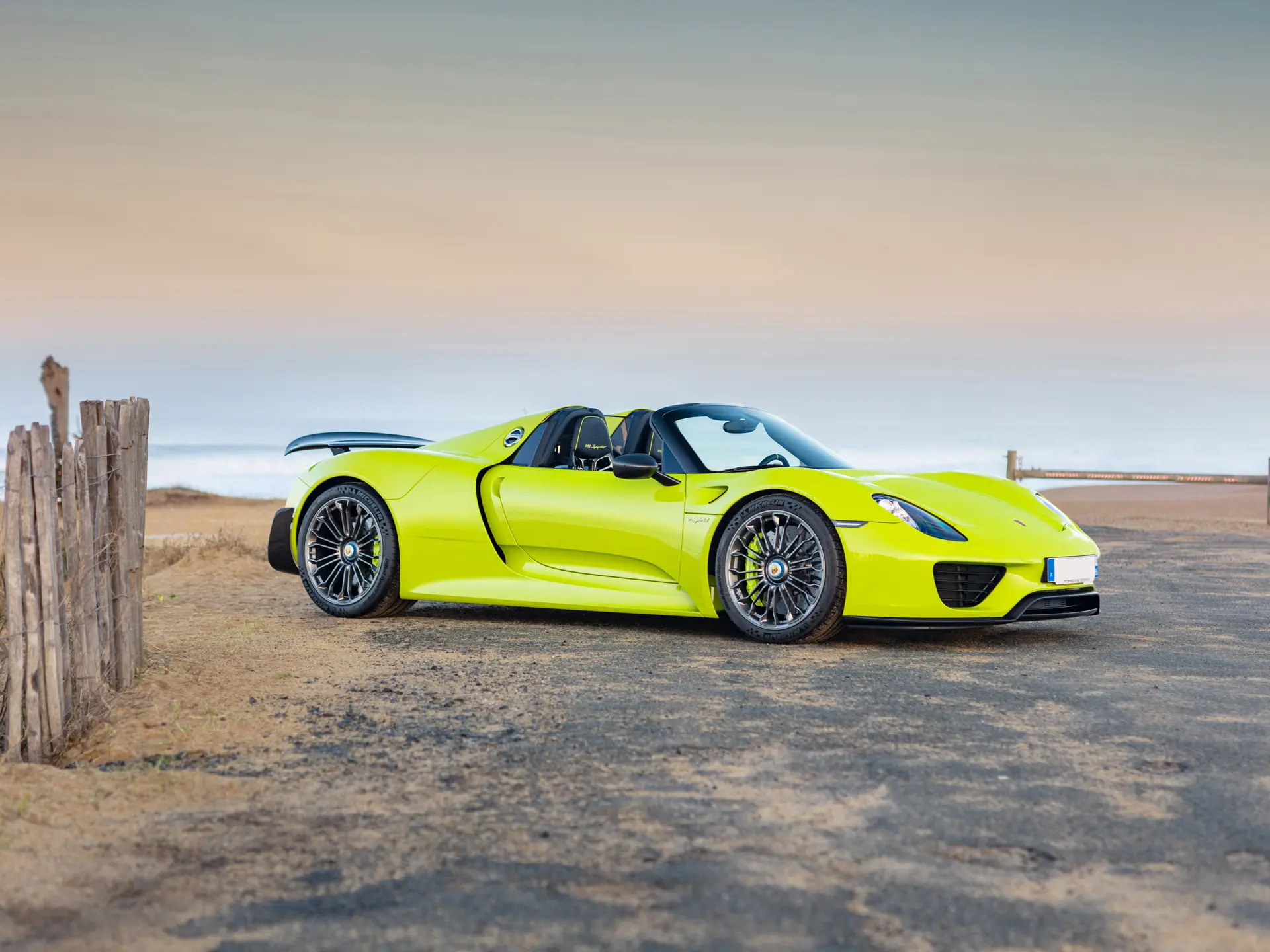 2015 Porsche 918 'Weissach' Spyder | Private Sales | RM Private Sales