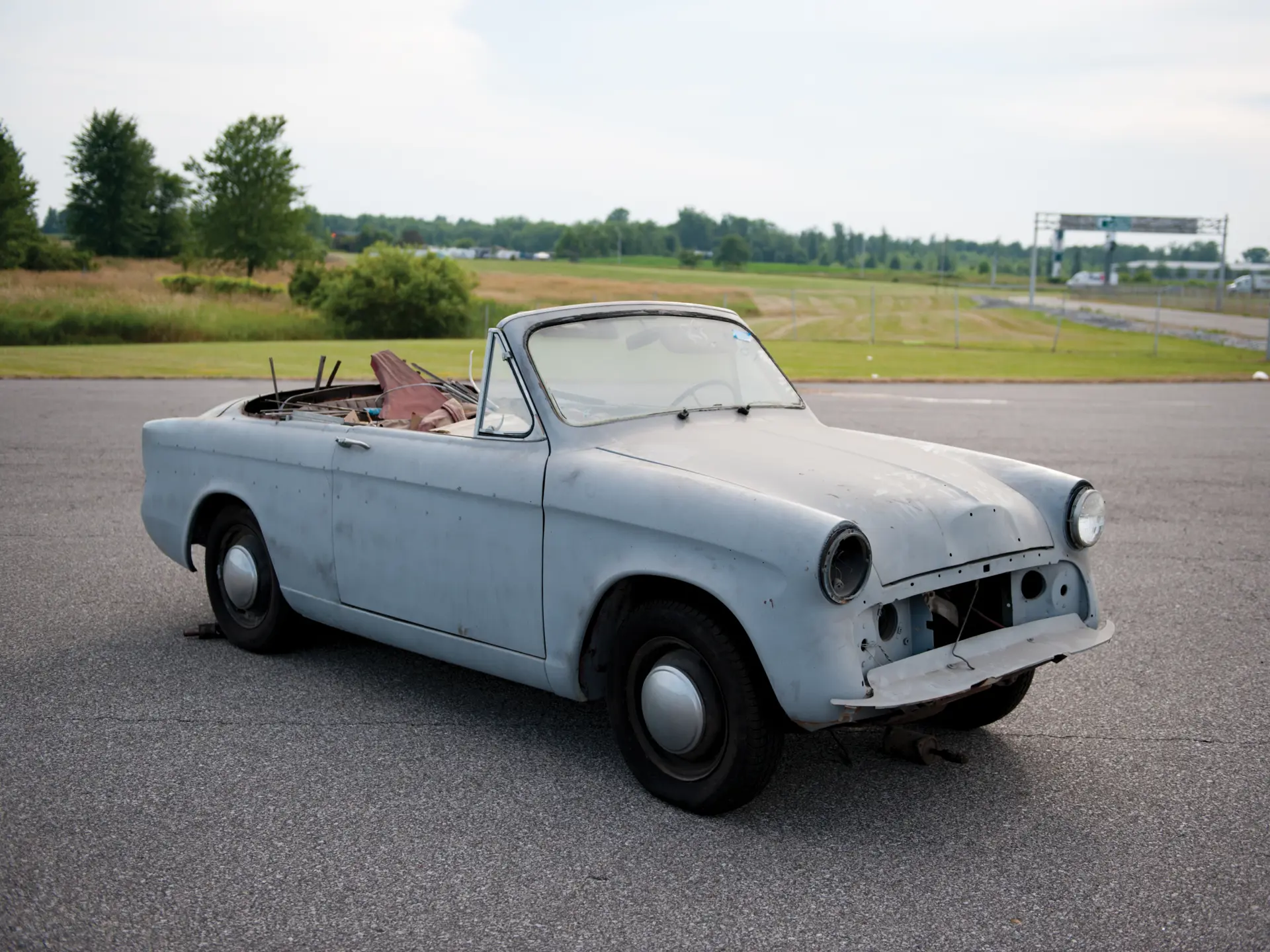 1960 Singer Gazelle Convertible | Auburn Fall 2018 | RM Sotheby's