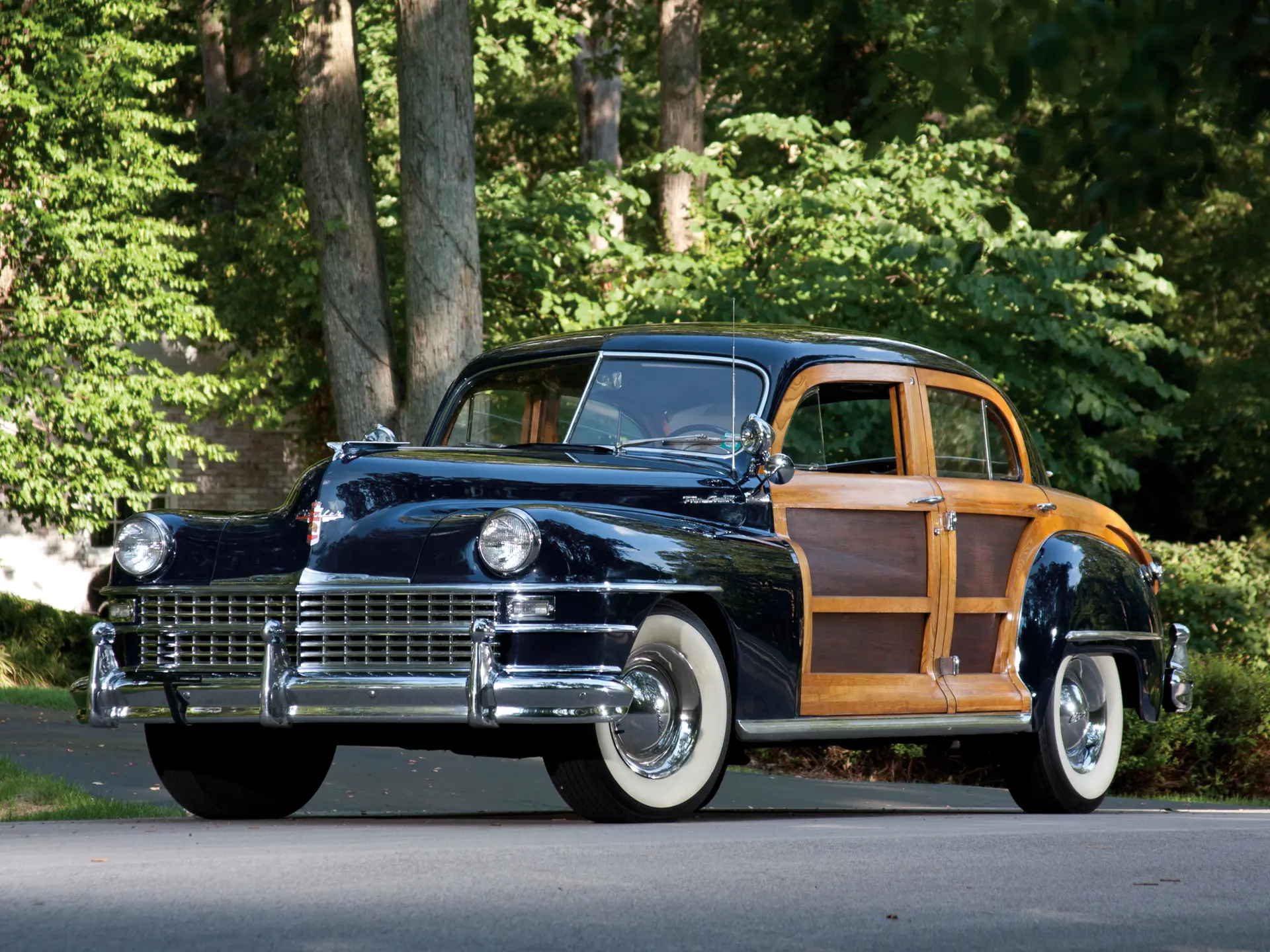 1948 Chrysler Town and Country Sedan | Hershey 2012 | RM Sotheby's