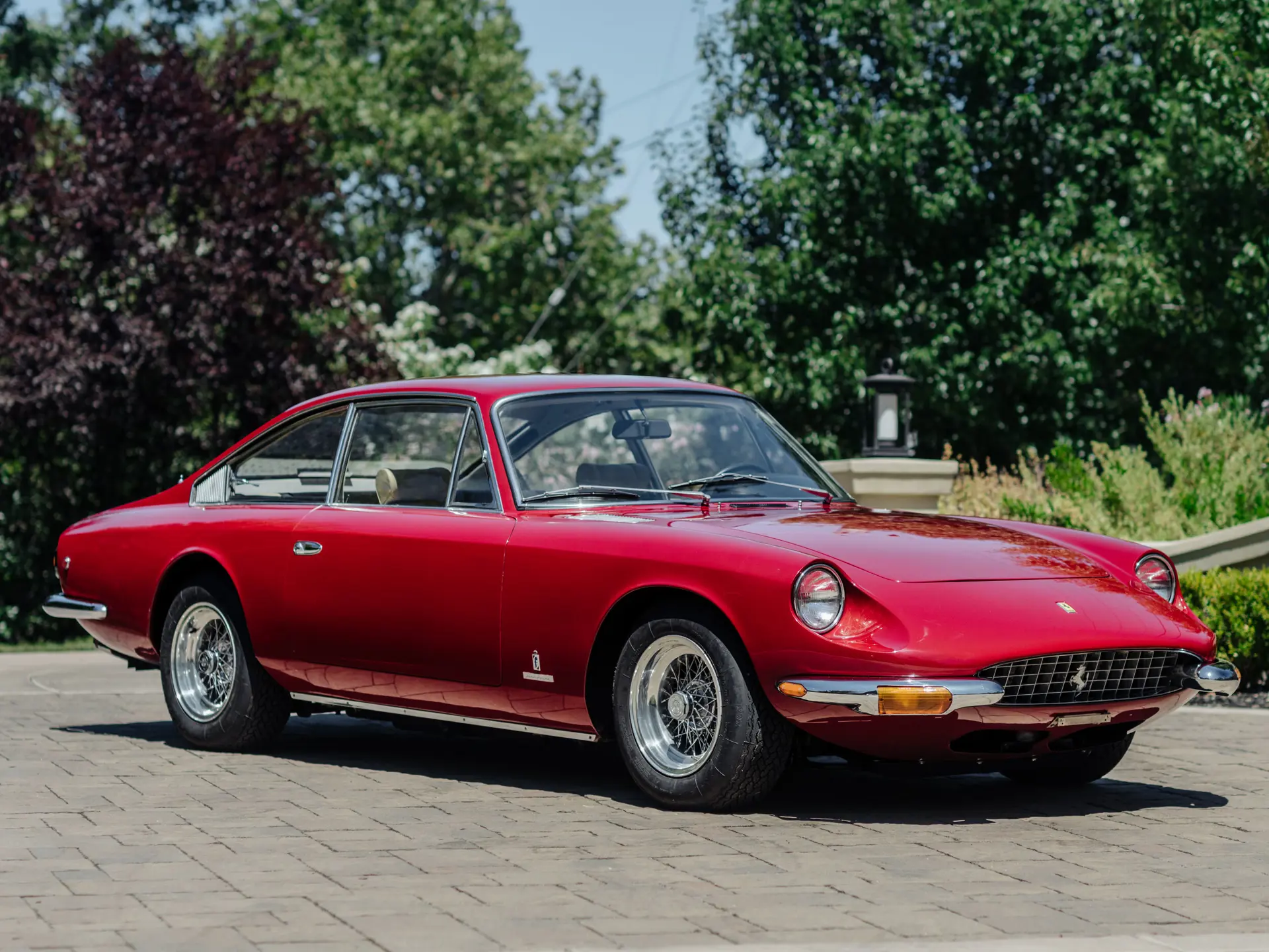 1970 Ferrari 365 GT 2+2 by Pininfarina | Monterey 2022 | RM Sotheby's