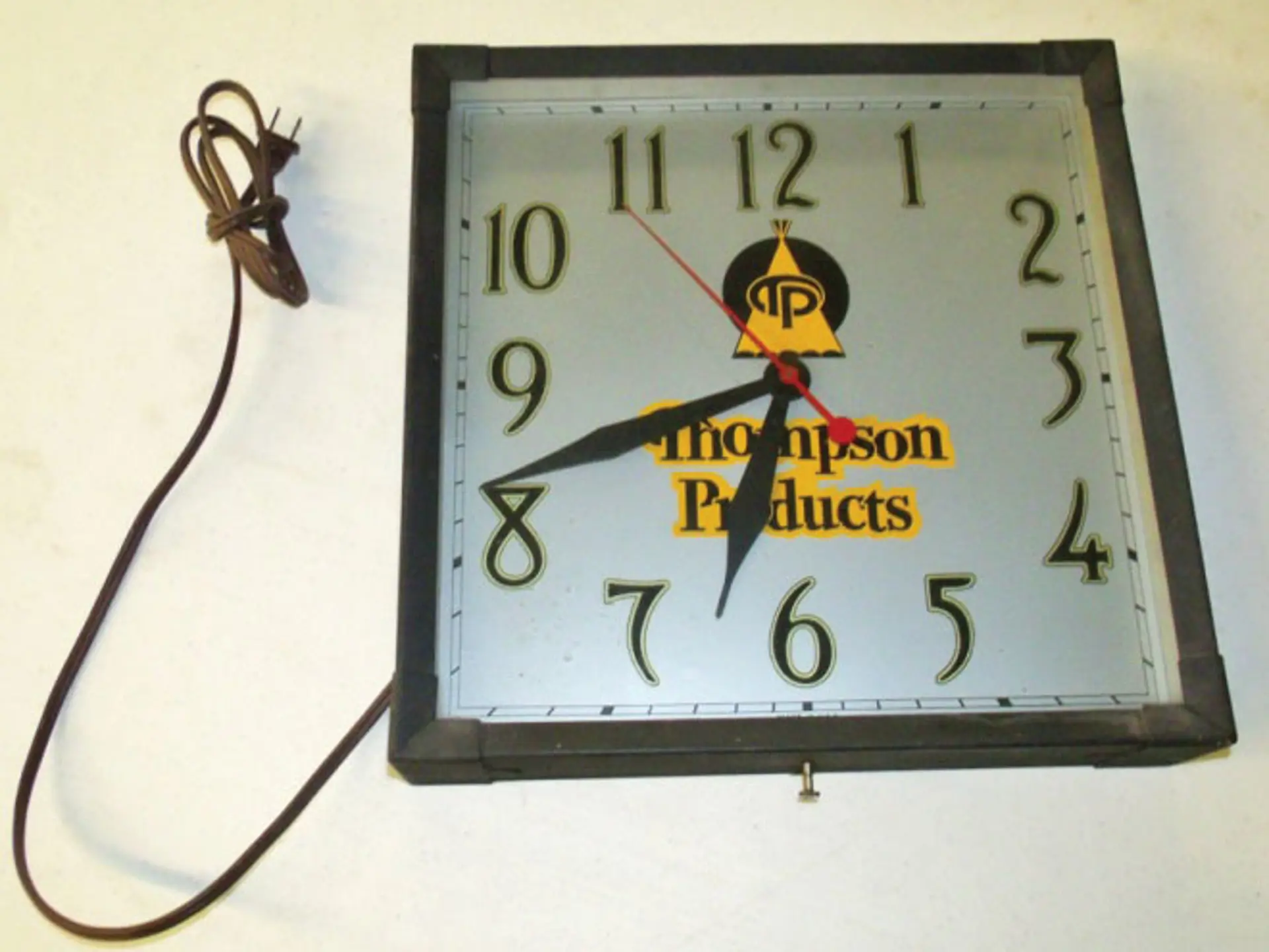Thompson Products 1930’s era Electric Wall Clock (14 3/8” x 14 3/8” x 3 ...