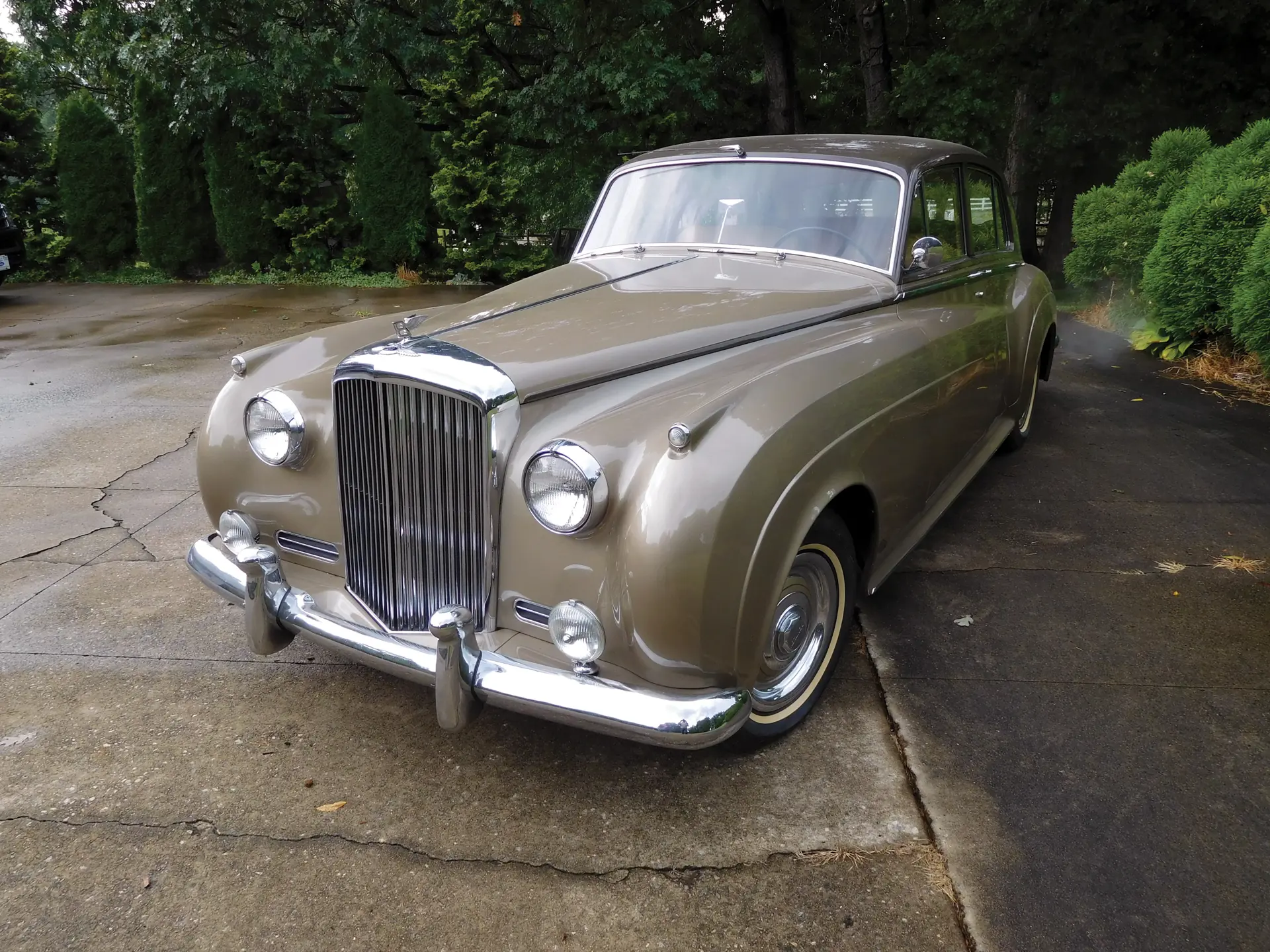 1955 Bentley S1 Saloon | Auburn Fall 2018 | RM Sotheby's