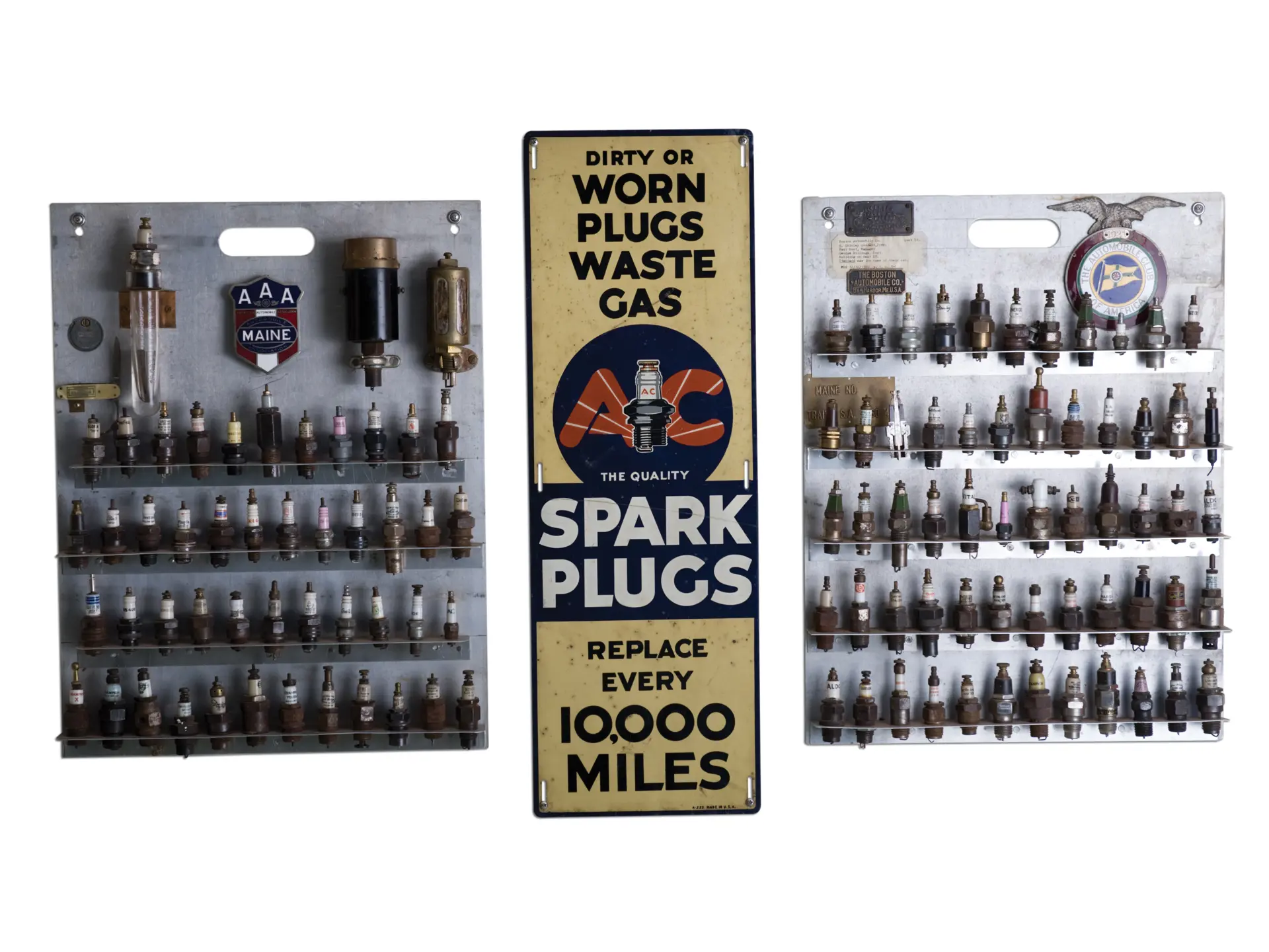 Spark Plug Displays | Vintage Motor Cars of Hershey 2009 | RM Sotheby's
