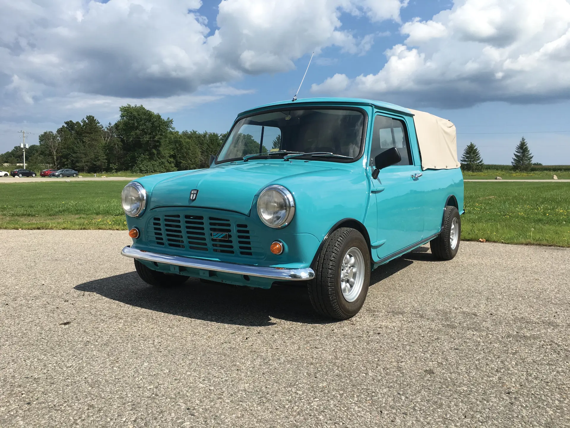 1983 British Leyland 'Mini 95' Pickup | Auburn Fall 2018 | RM Sotheby's