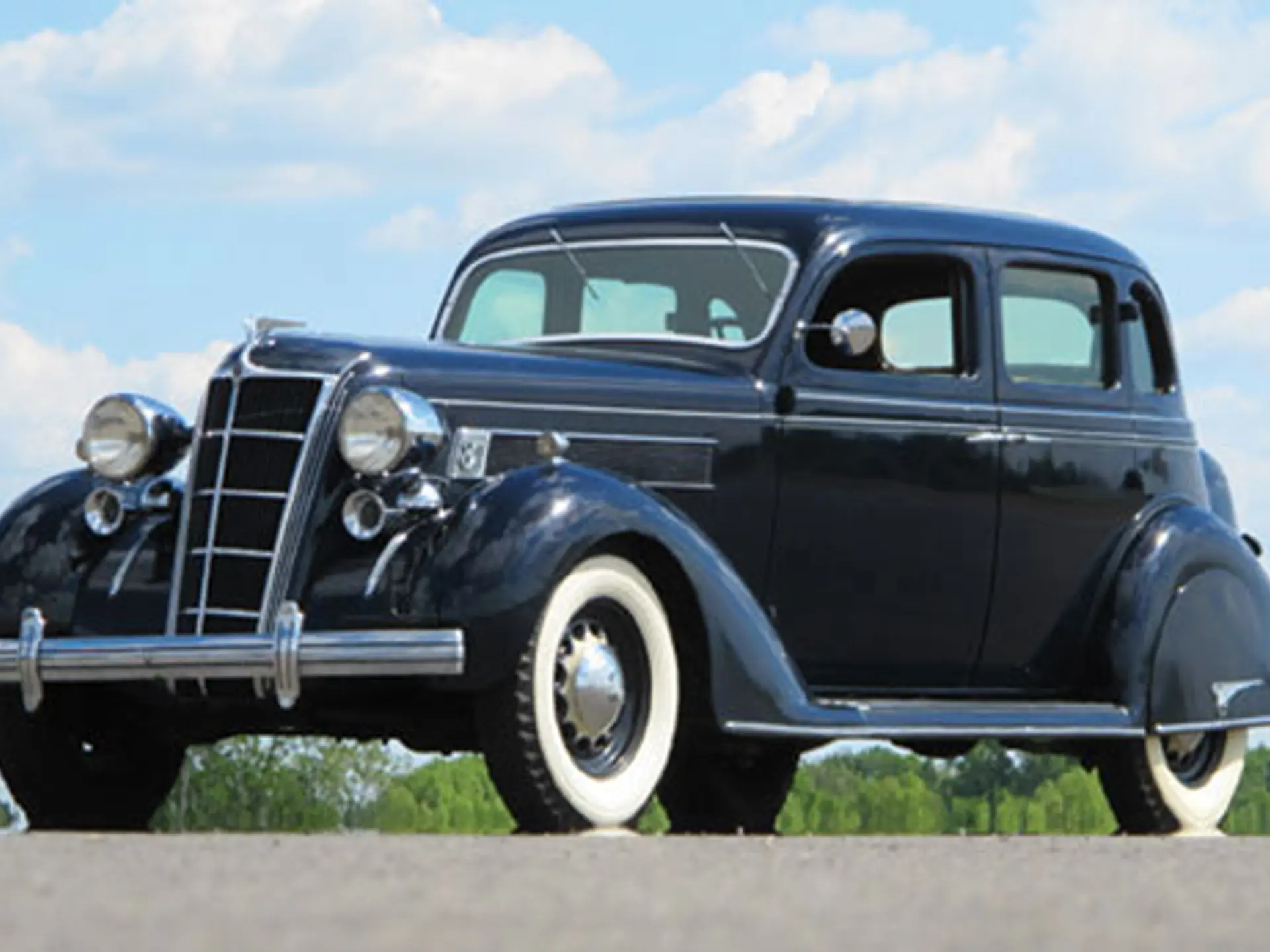 1935 Chrysler Airstream CZ | Auburn Fall 2012 | RM Sotheby's