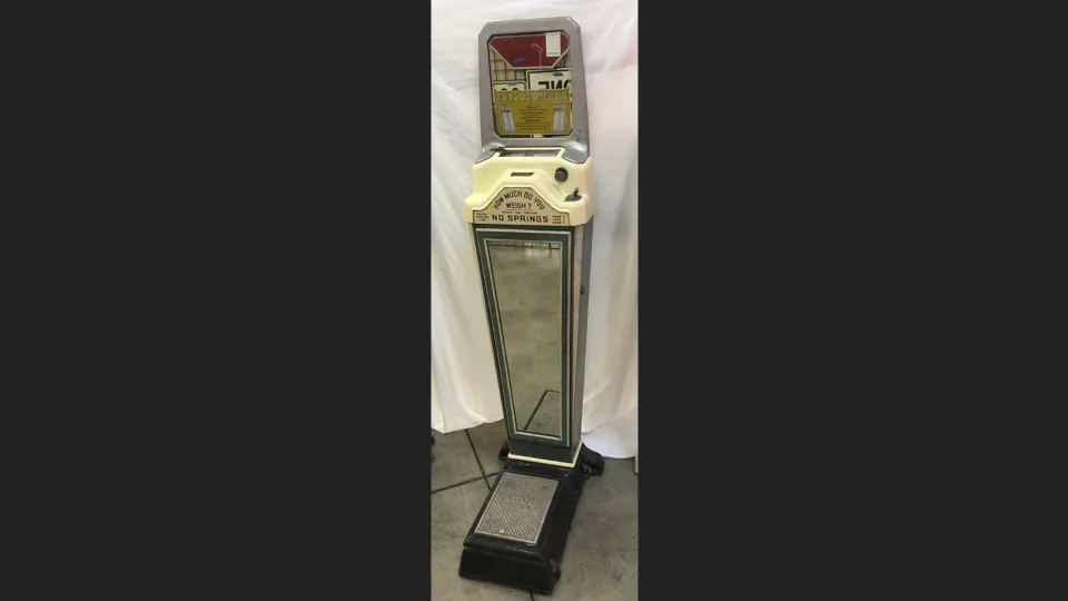 Watling Fortune Telling Coin-Op Scale | Auburn Fall 2021 | RM Sotheby's