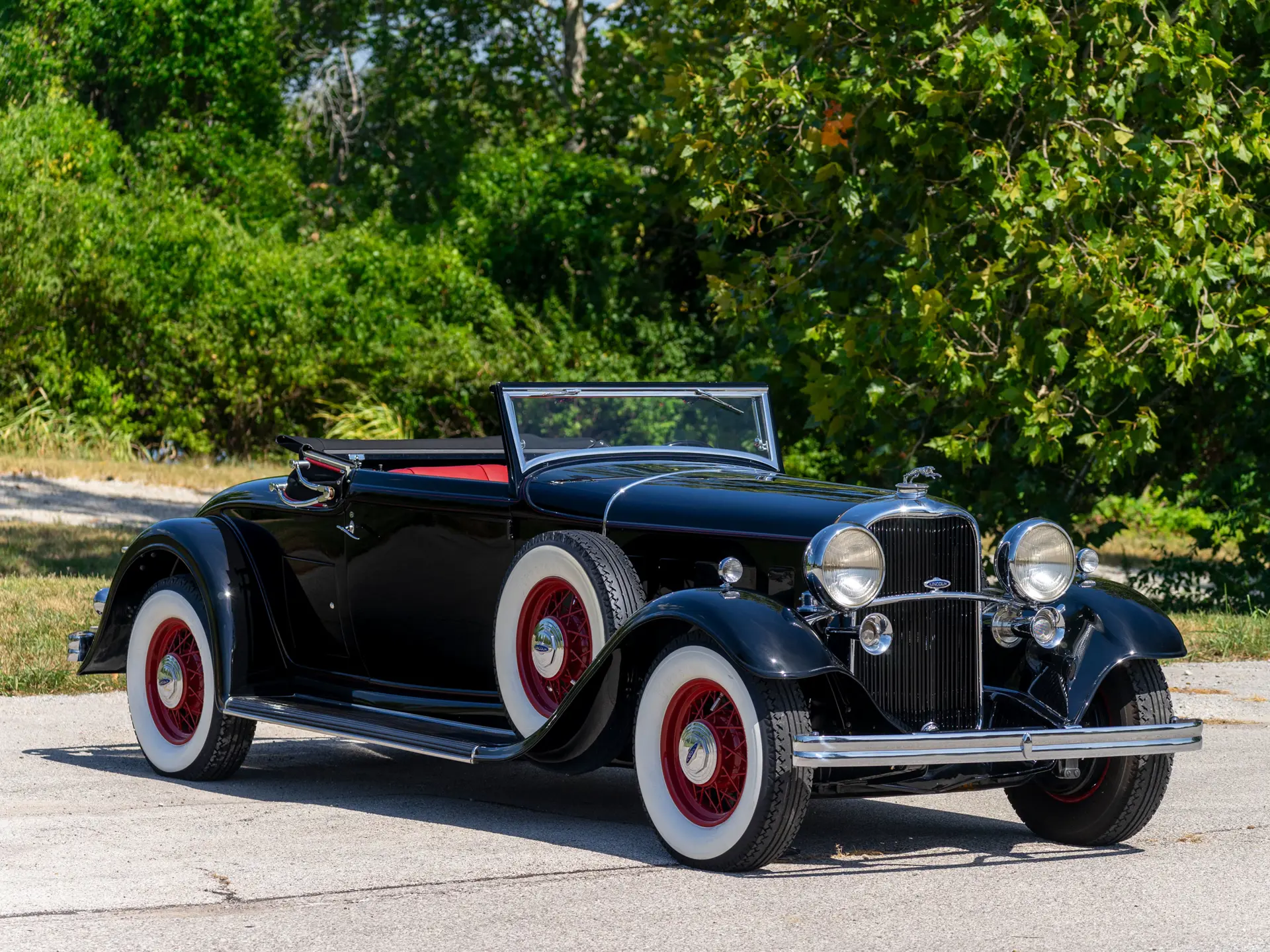 1932 Lincoln Model KB Convertible Roadster by LeBaron | Hershey 2025 ...