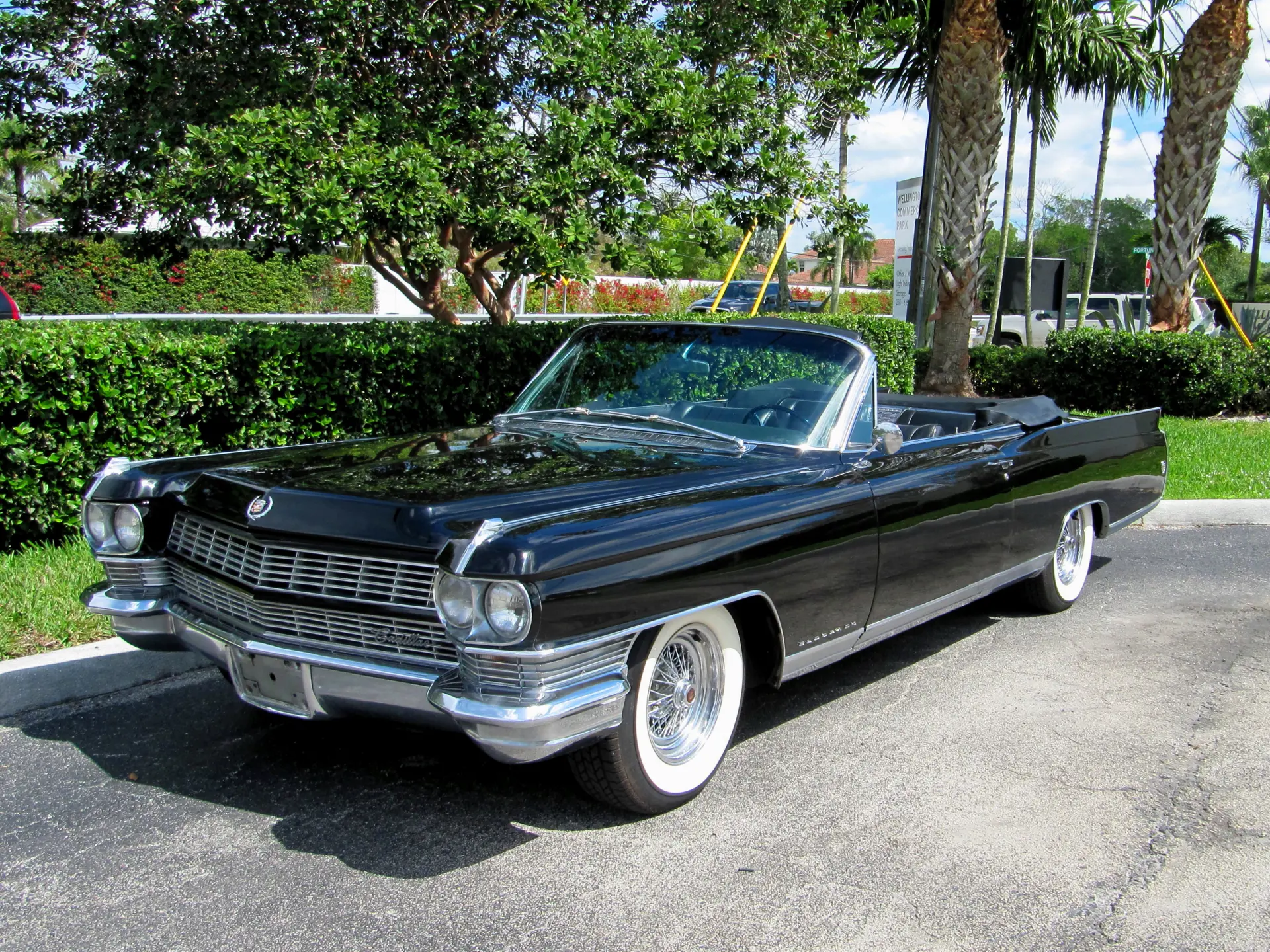 1964 Cadillac Eldorado Biarritz | Fort Lauderdale 2019 | RM Sotheby's